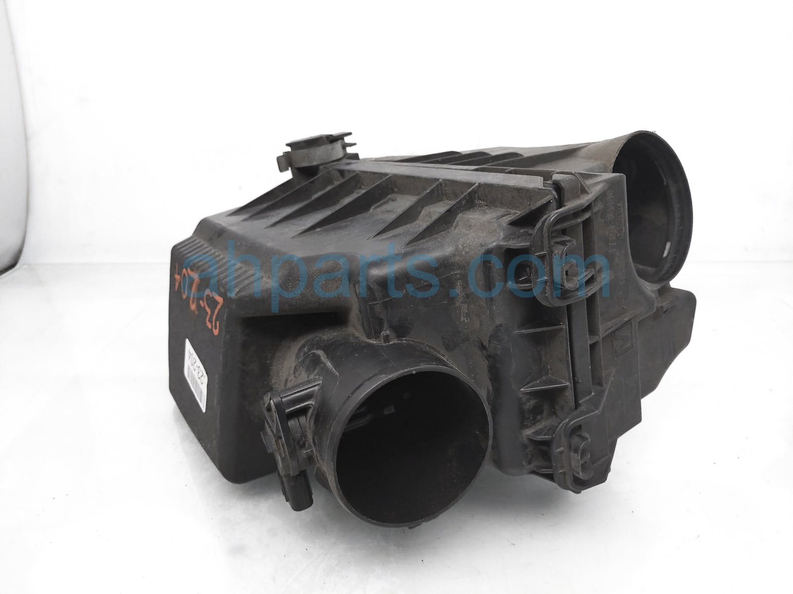 Sold 2019 Toyota Corolla Air Cleaner Intake Box - 2.0l - Htbk 17705-F2010,
