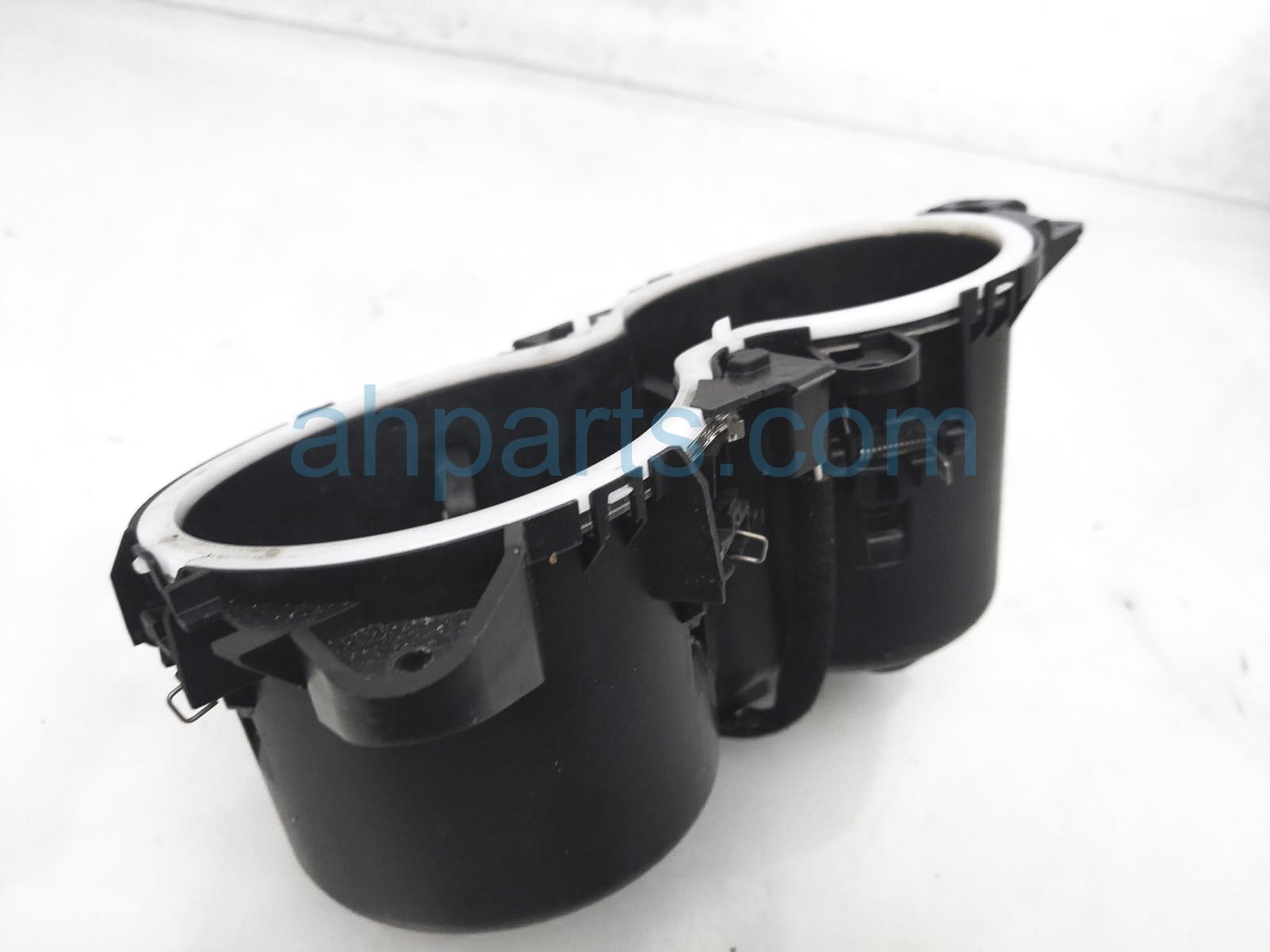 Sold 2020 Dodge Durango Center Console Cup Holder Assy 68212604AC