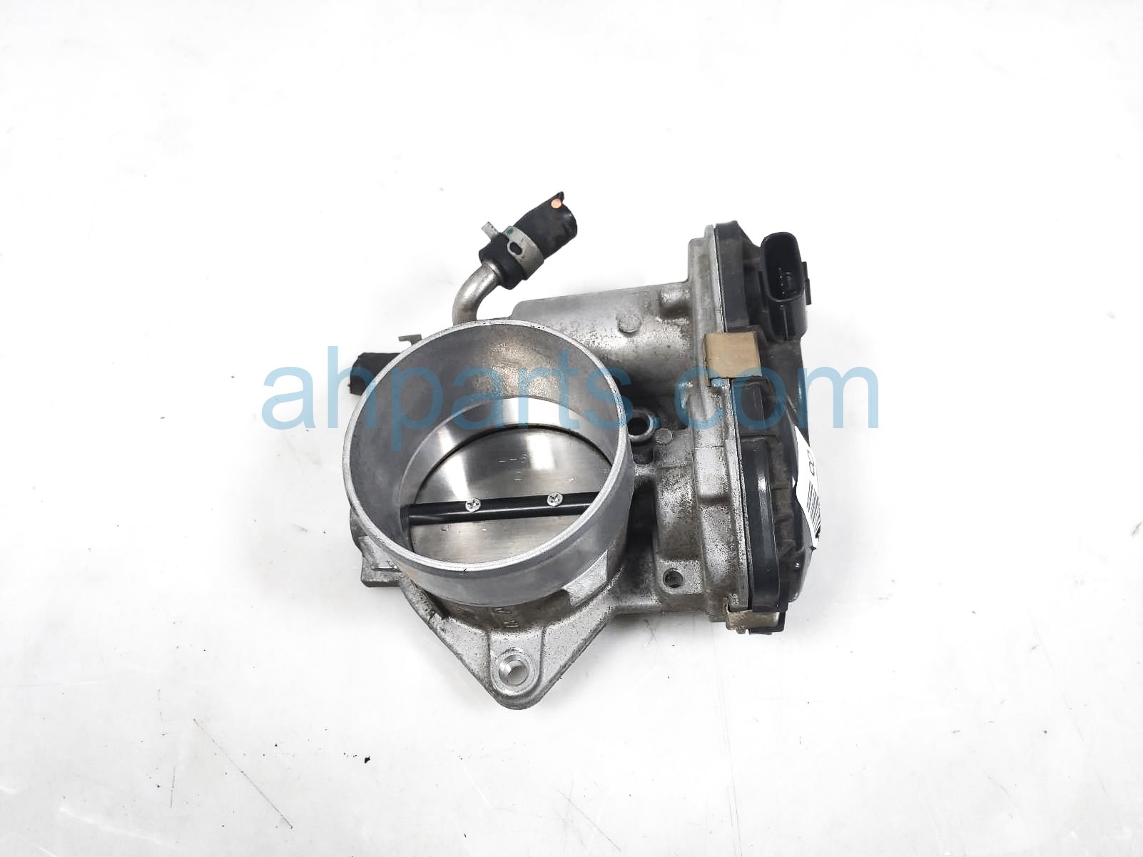 Sold 2019 Toyota Avalon Throttle Body 22030-F0020,