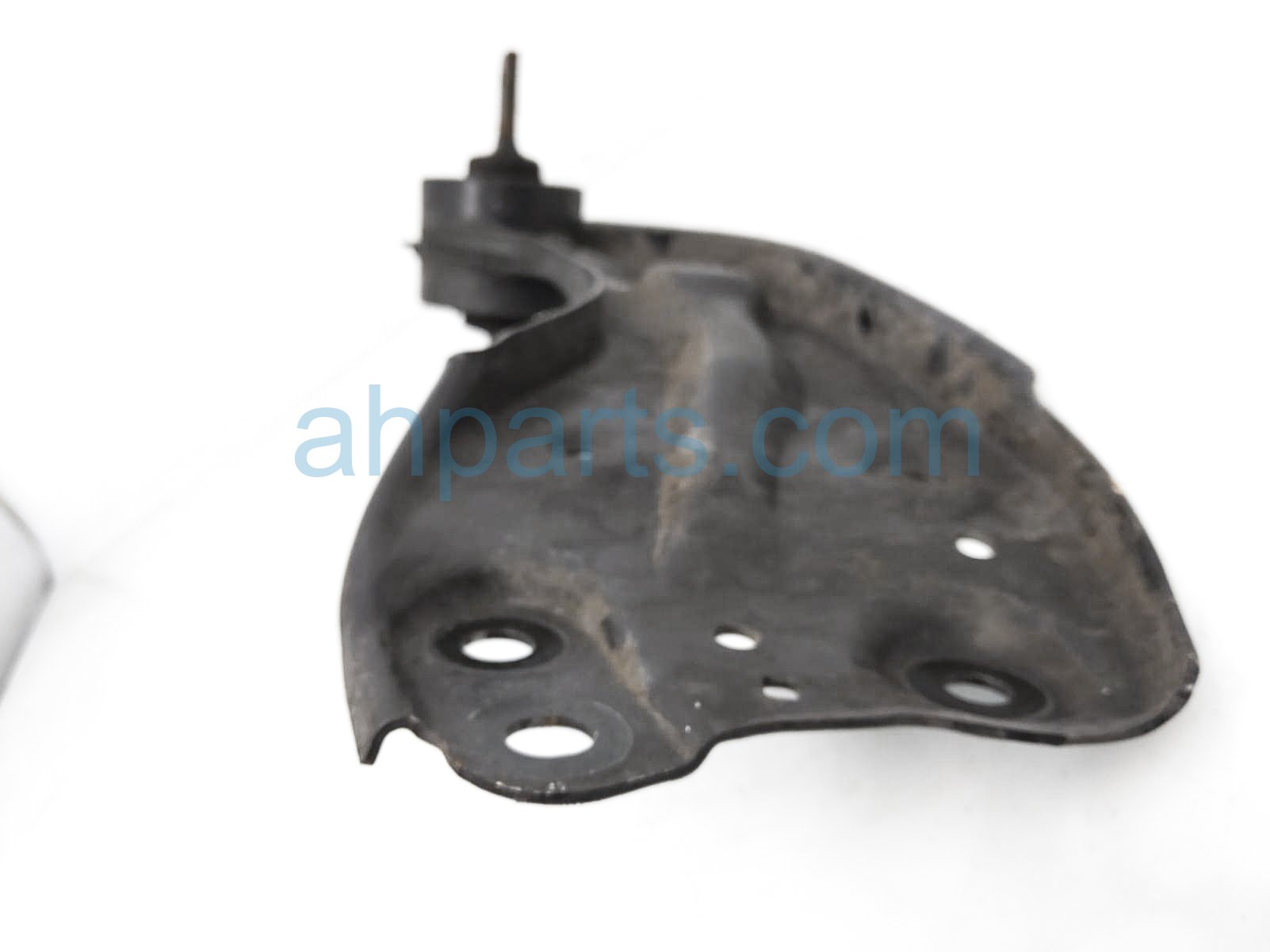 Sold 2018 Honda Accord Lower Rear Driver Trailing Control Arm 52365-TVA ...