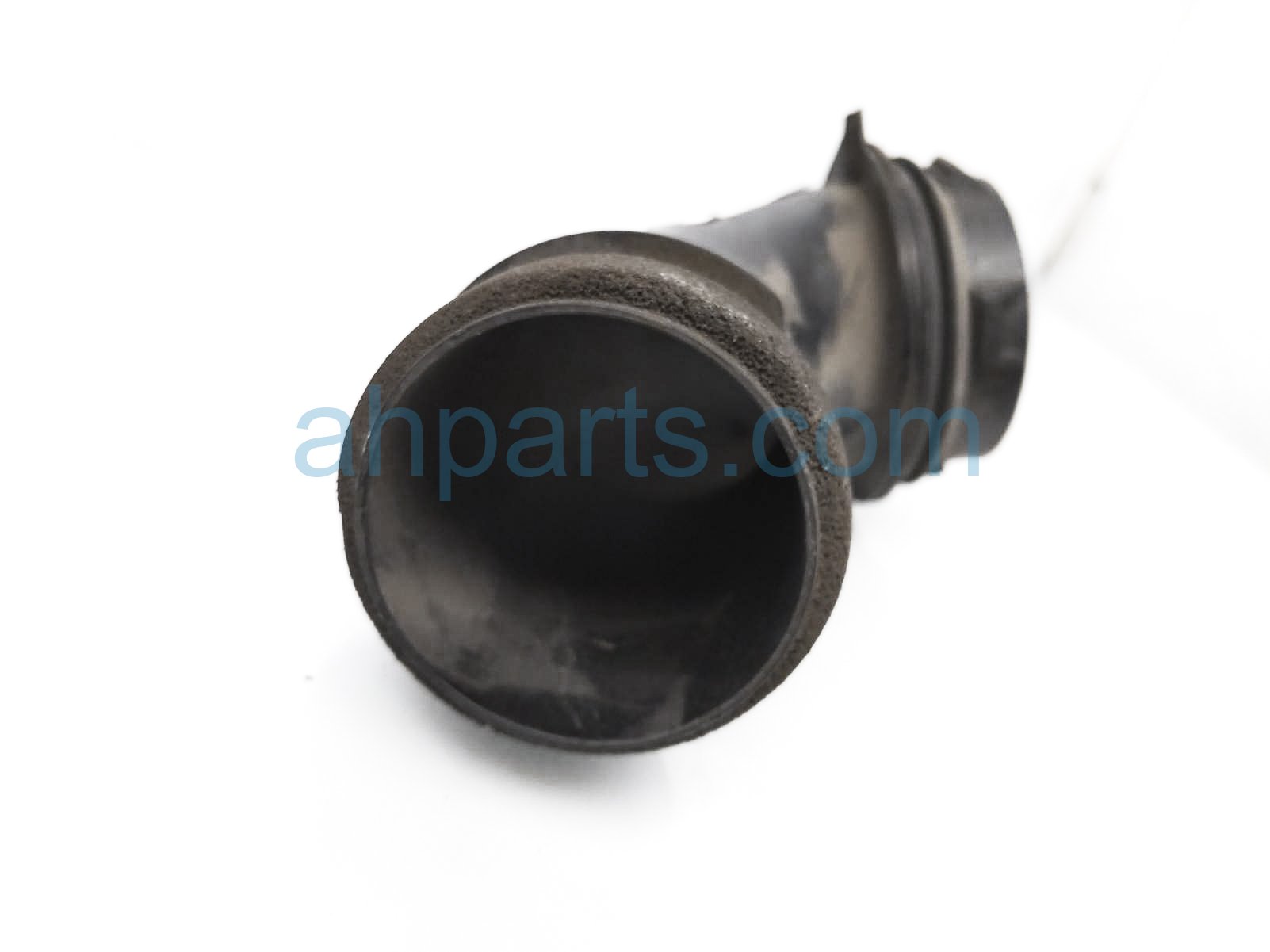 Sold 2019 Toyota Corolla Air Cleaner Intake Inlet Hose - 1.8l 17752-F2010,