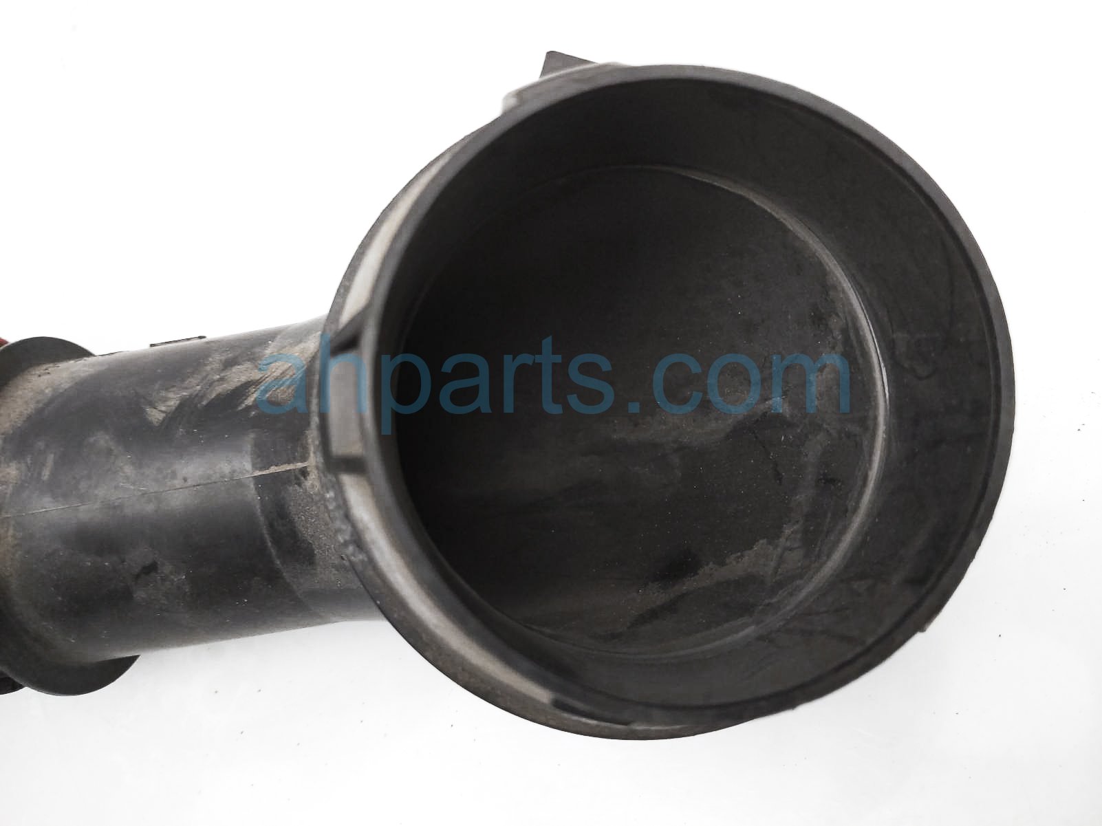 Sold 2019 Toyota Corolla Air Cleaner Intake Inlet Hose - 1.8l 17752-F2010,