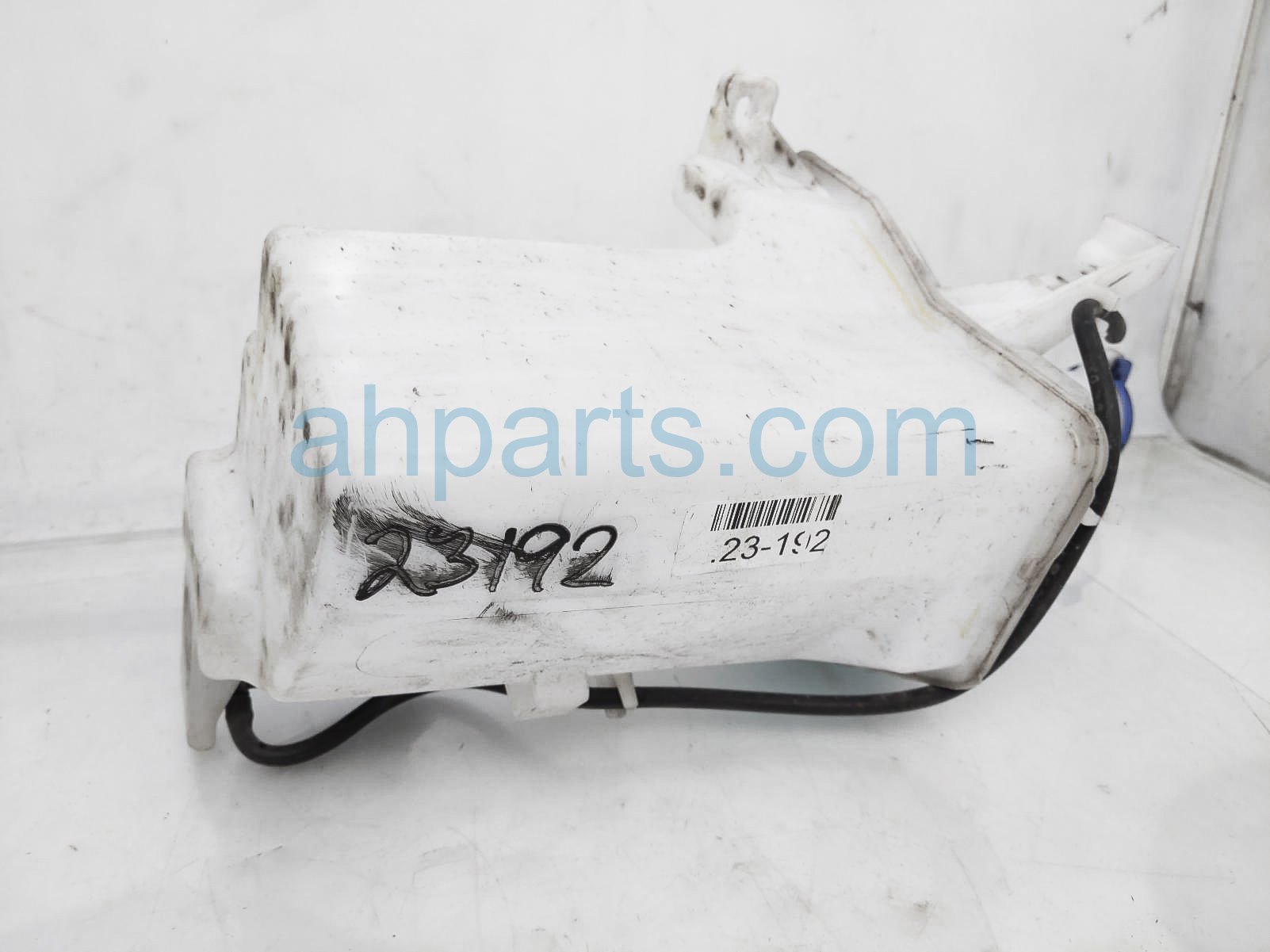 Sold 2021 Hyundai Elantra Winshield Washer Reservoir Tank 98610-AB000,
