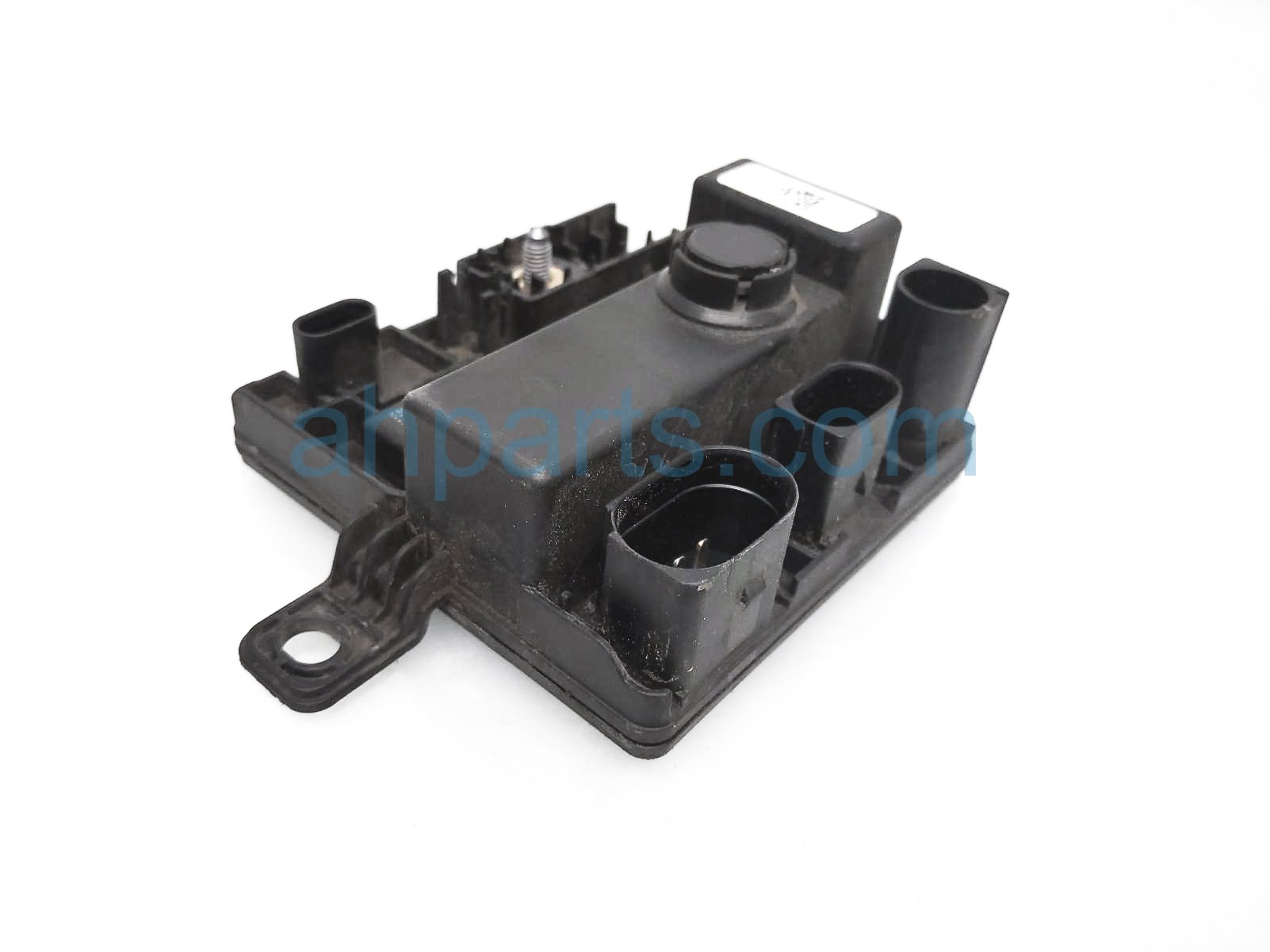 Sold 2013 BMW 328i Integrated Supply Distribution Box 12-63-7-591-534,