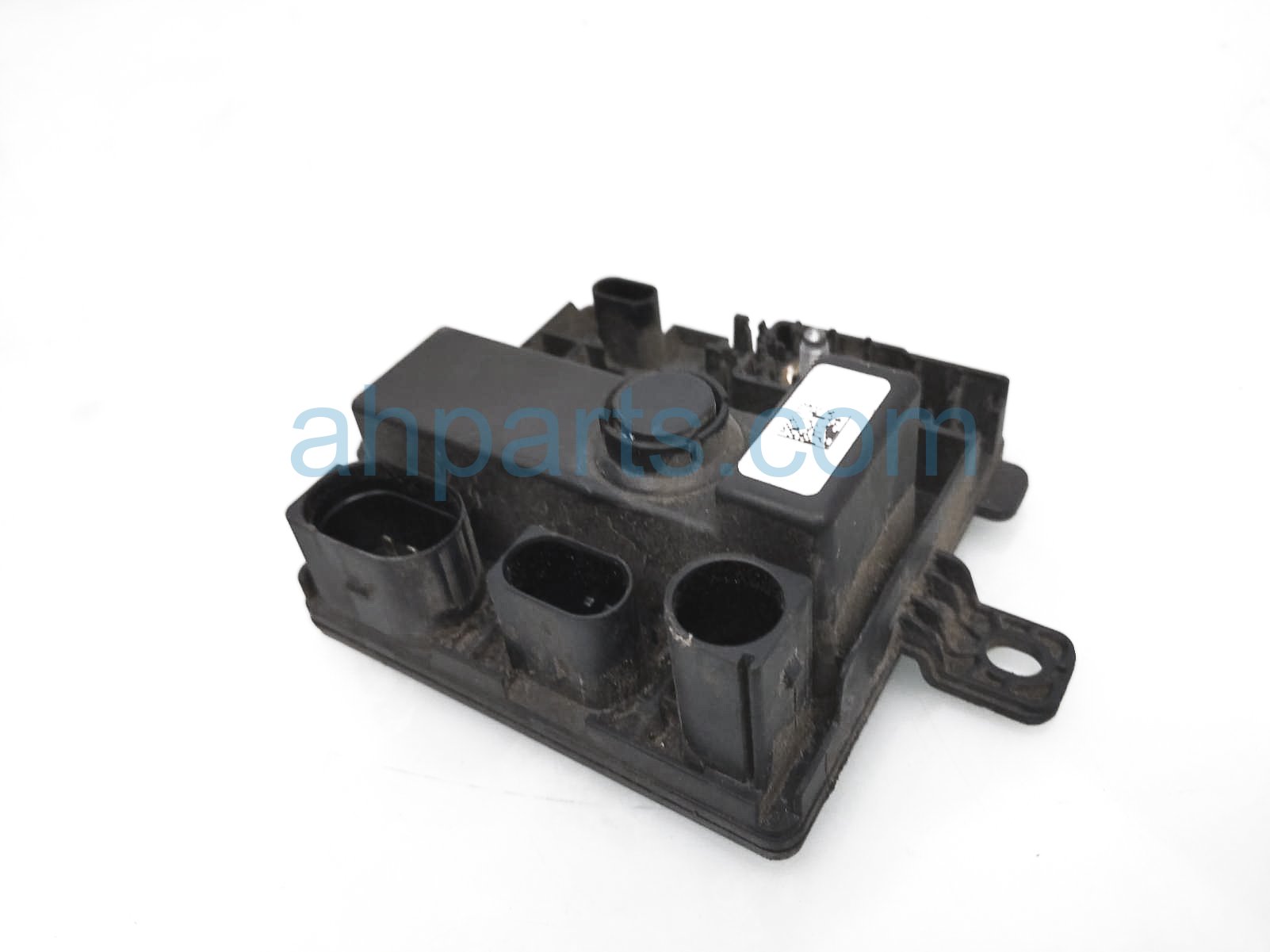 Sold 2013 BMW 328i Integrated Supply Distribution Box 12-63-7-591-534,