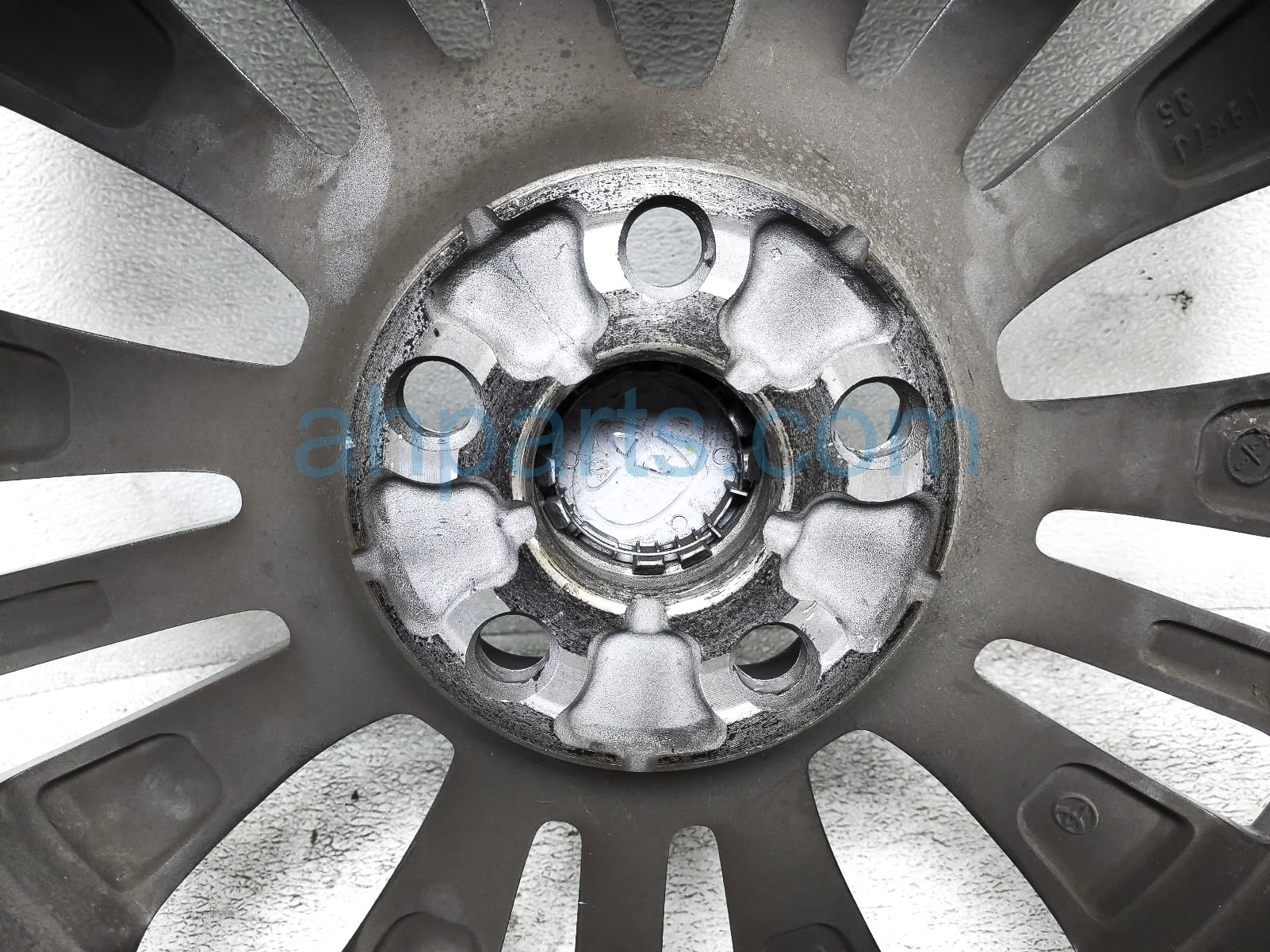 Sold 2021 Toyota Venza Front Driver Wheel / Rim 4261A-48290,