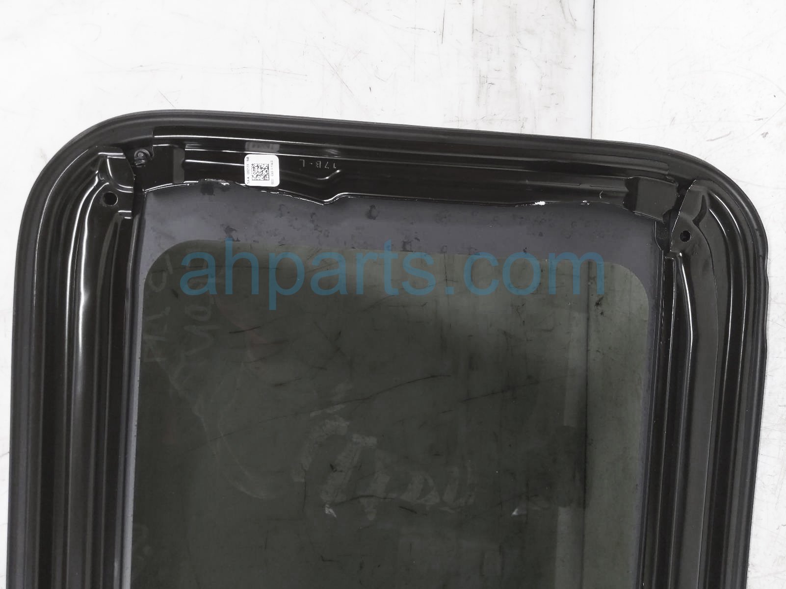 Sold 2023 Honda CR-V Sunroof / Sun Roof Glass Window 70200-TLA-A03,