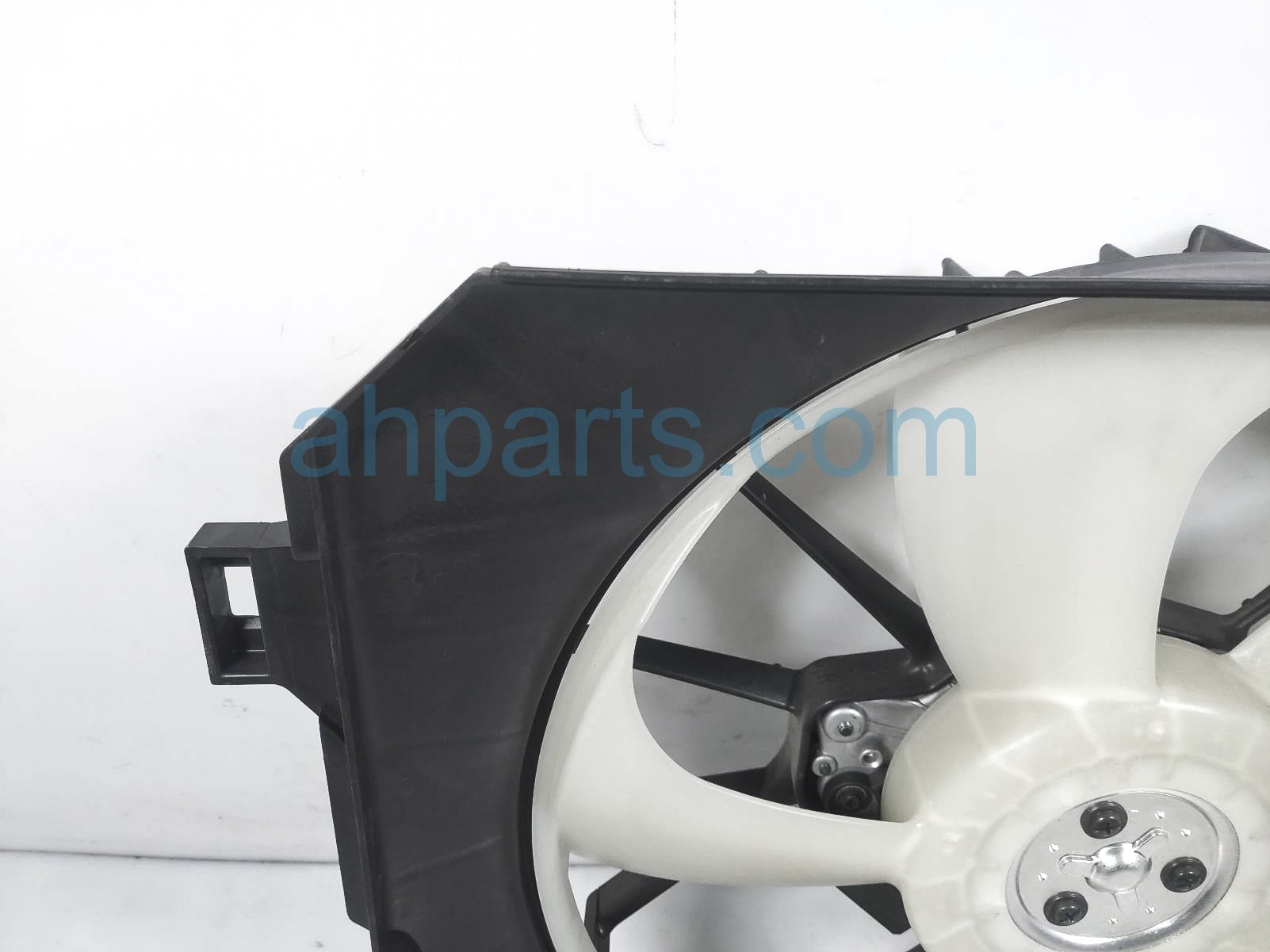 Sold 2023 Honda CR-V Cooling Radiator Fan Assembly 19015-69F-A01,