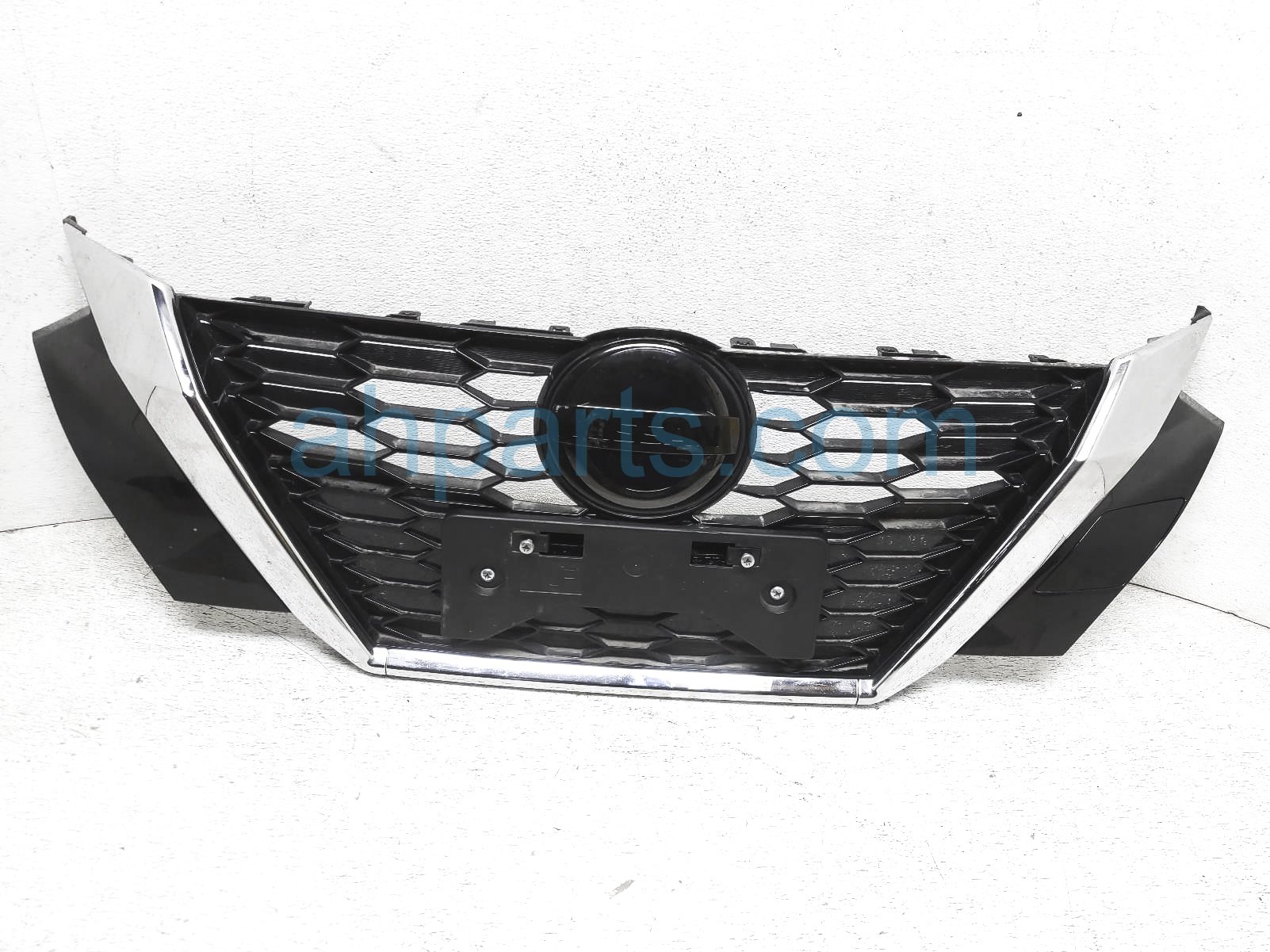 Sold 2021 Nissan Sentra Upper Grille - Black 62310-6LB0A,
