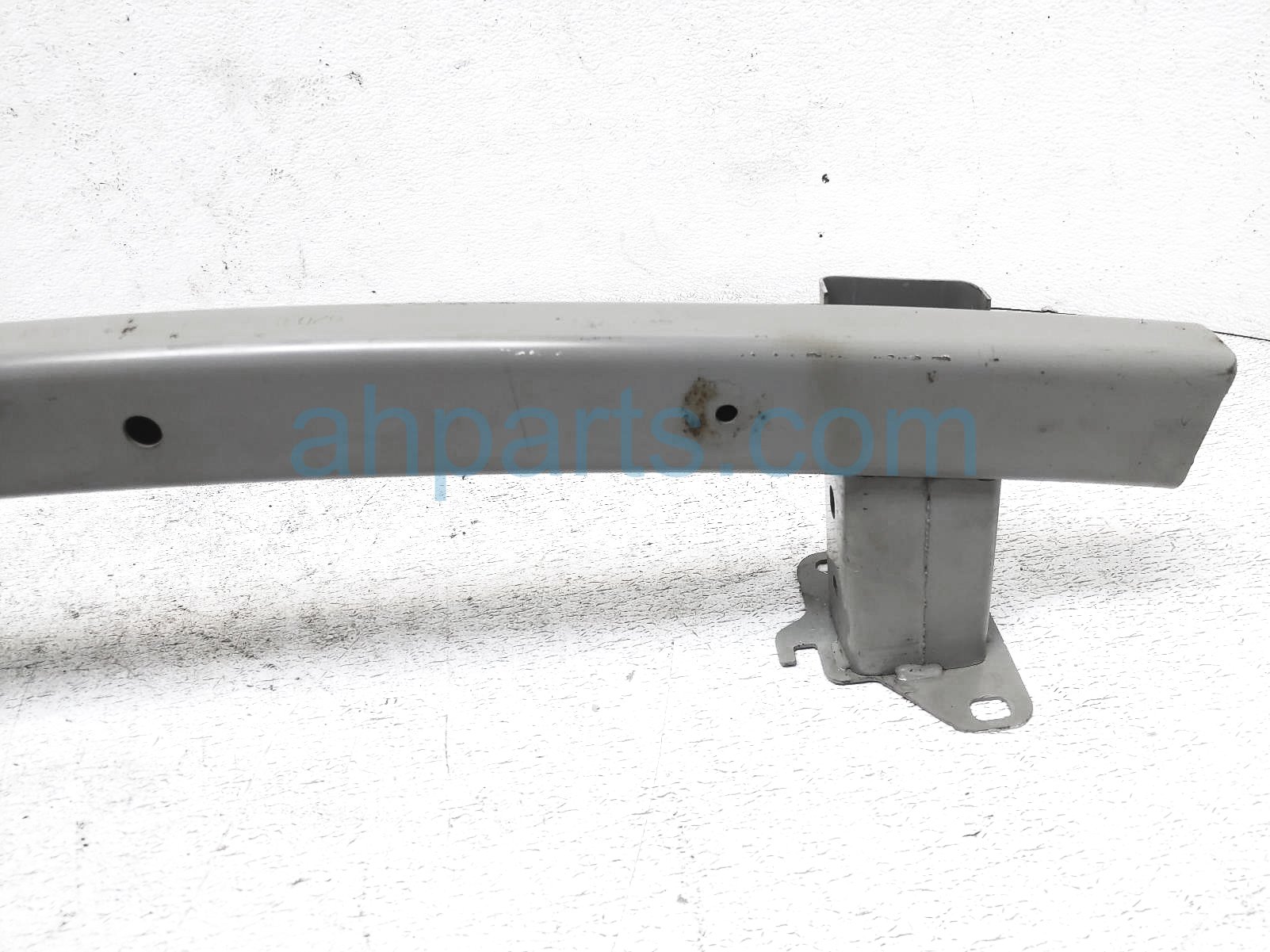 Sold 2021 Nissan Sentra Beam Lower Front Bumper Reinforcement Bar F2031 ...