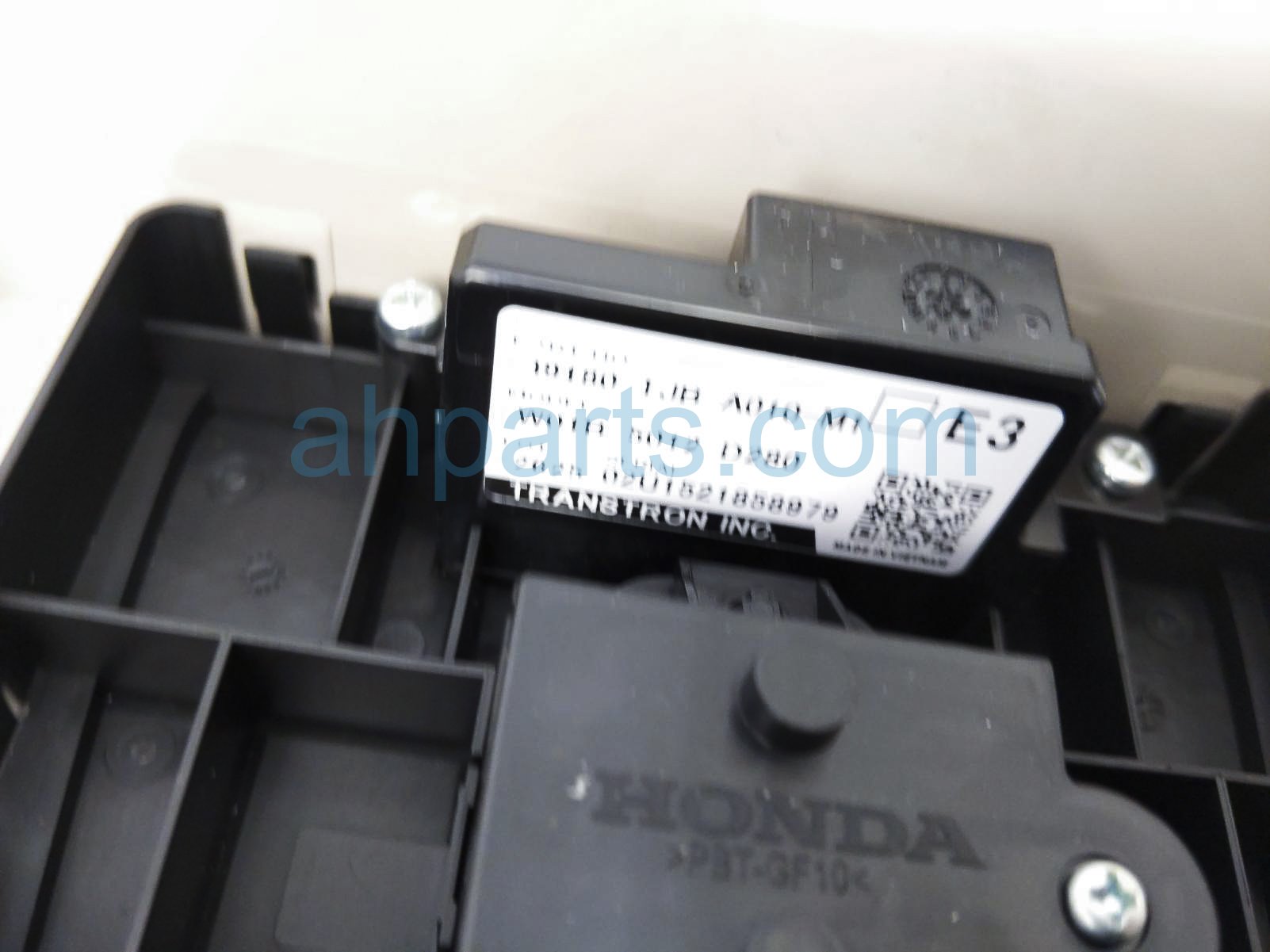 Sold 2023 Honda Civic Overhead Roof Console - Beige 83250-T20-A01ZB,