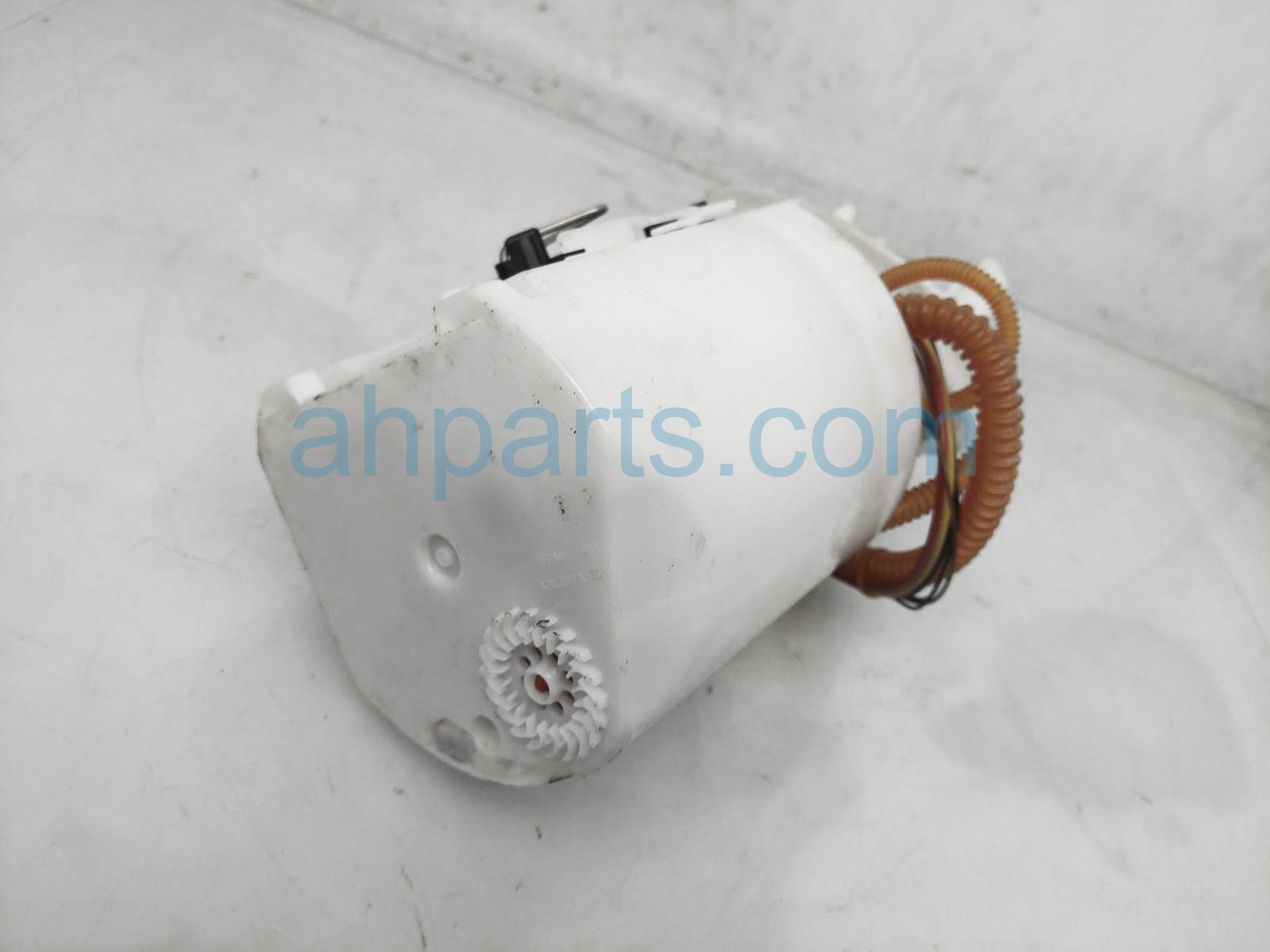 Sold 2021 Mercedes A220 Pump Gas / Fuel Tank (tank Mounted) - 30k 247 ...