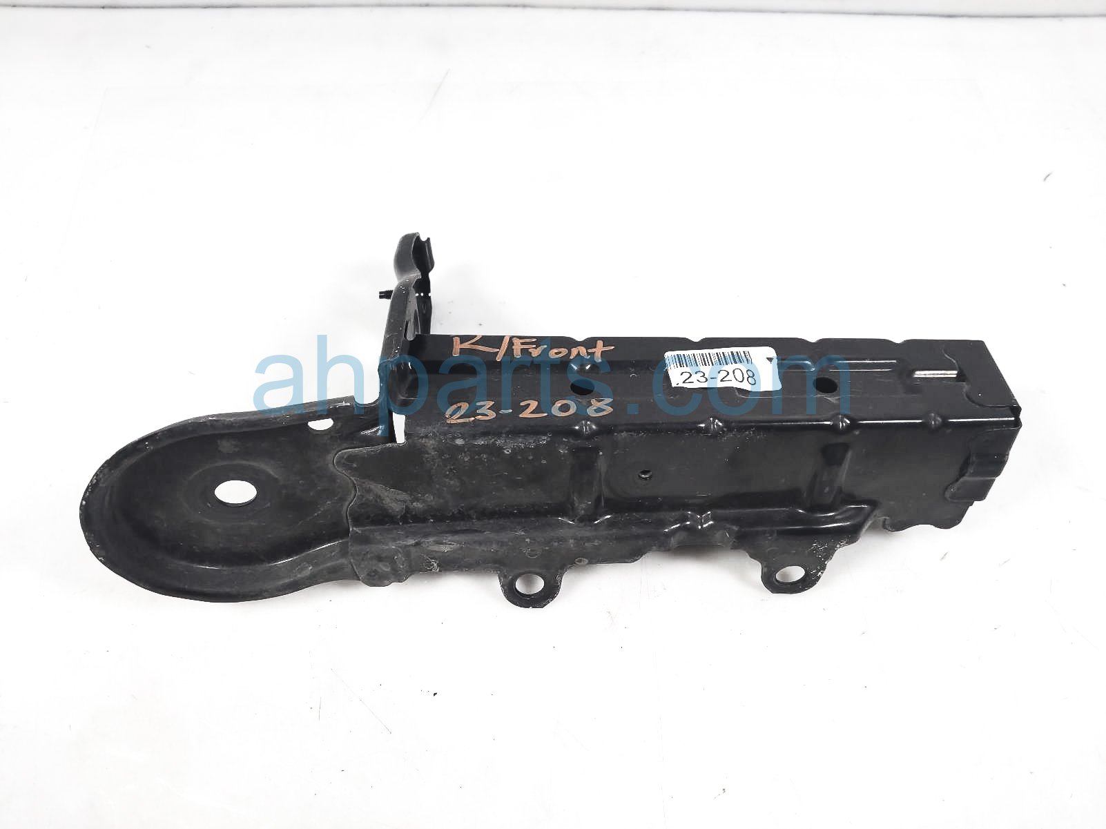 Sold 2019 Toyota Avalon Front Passenger Suspension Support Bracket ...