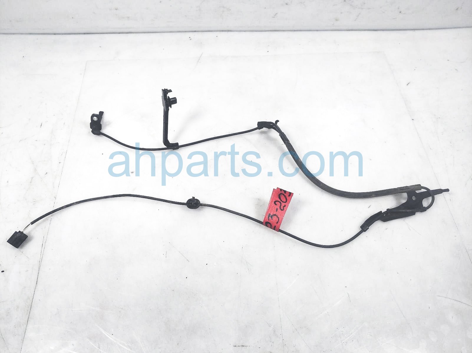 Sold 2020 Toyota Highlander Front Passenger Abs Wheel Sensor 89542-0E070,
