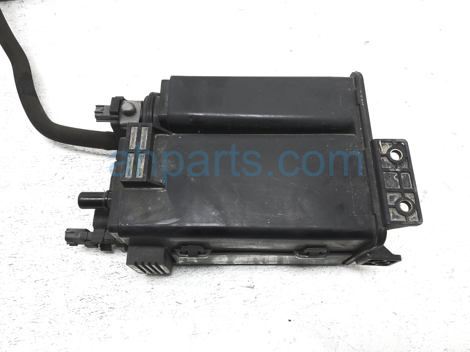 Sold 2017 Infiniti Q50 Fuel Vapor Charcoal Canister 14950-5CA0A,