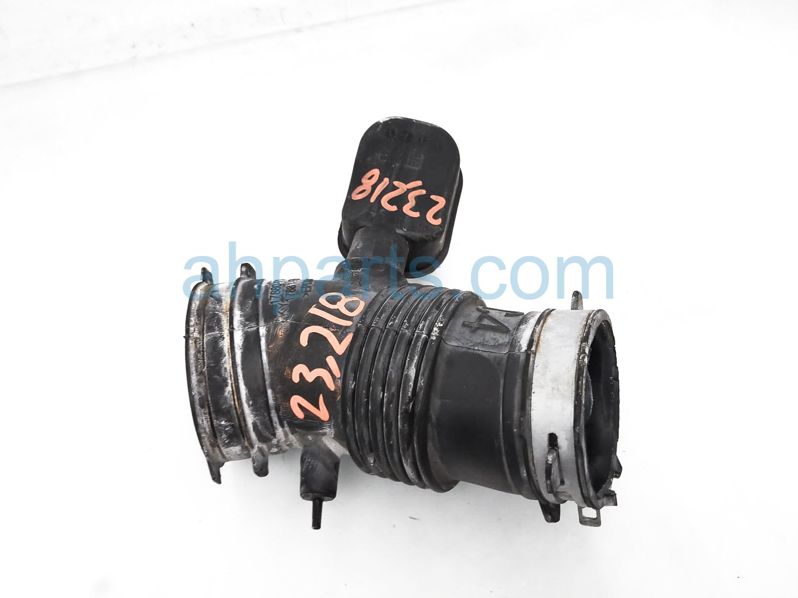 Sold 2019 Toyota Camry Intake Air Cleaner Air Flow Tube - 2.5l 17881-F0011,