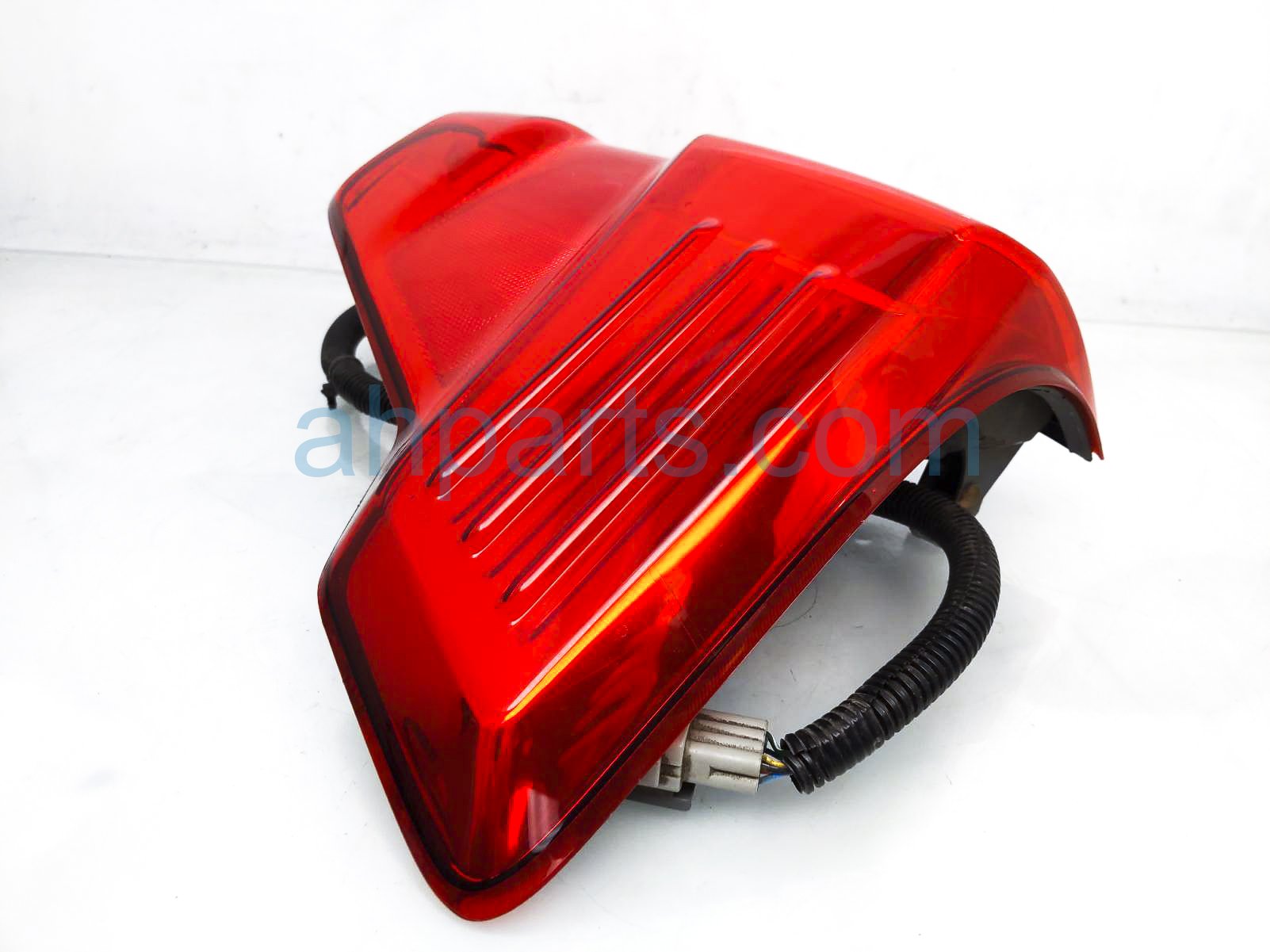Sold 2021 Nissan Titan Light / Rear Passenger Tail Lamp (on Body) 26550 ...