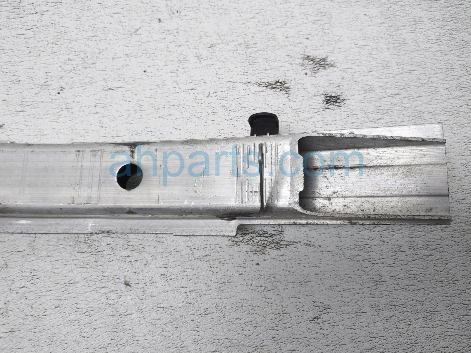 Sold 2013 BMW 528i Beam Front Bumper Reinforcement Bar 51-11-7-200-706