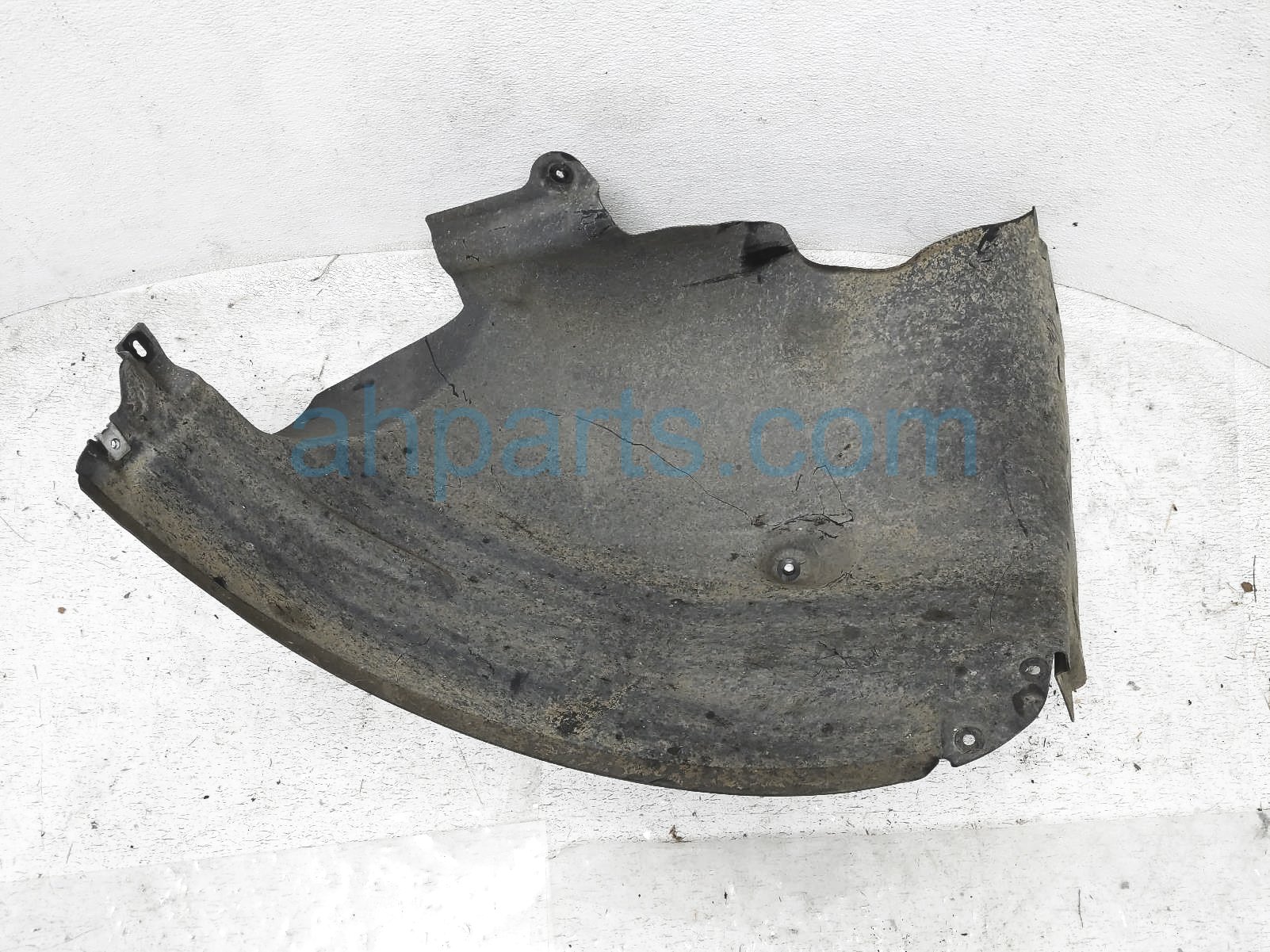 Sold 2021 Mercedes A220 Front Passenger Rearward Inner Fender Liner 247 ...