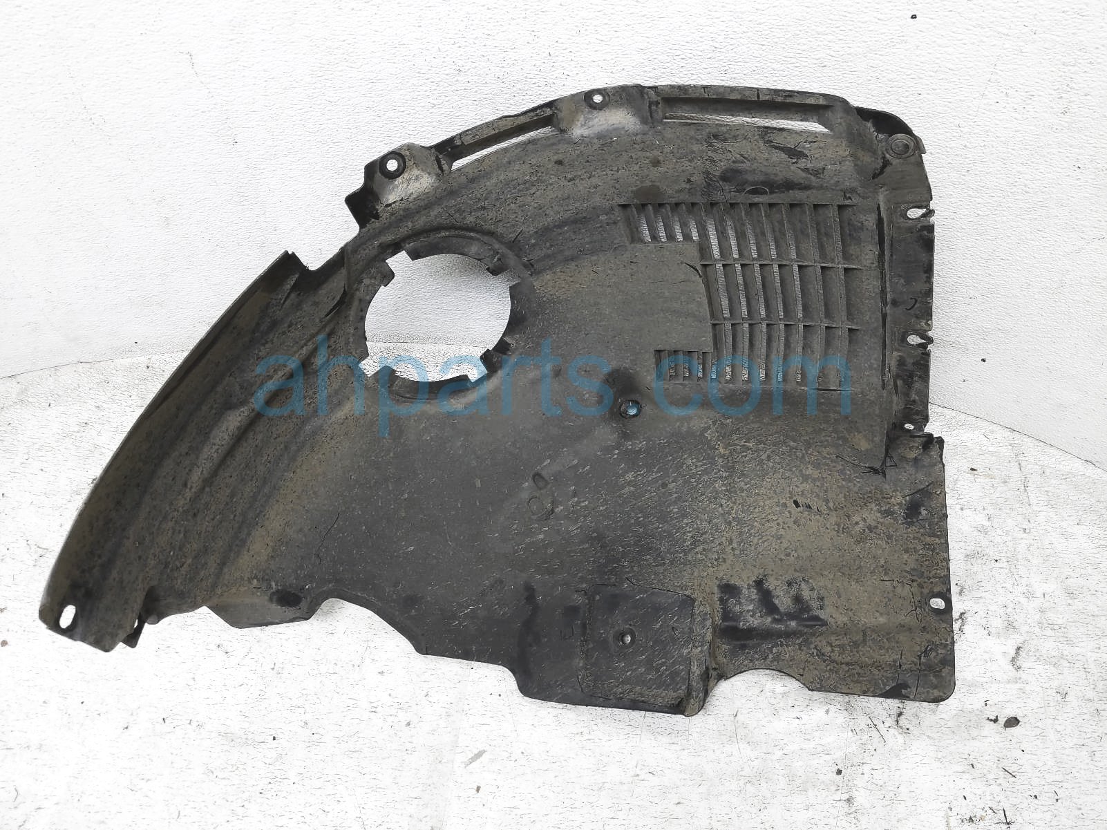 Sold 2021 Mercedes A220 Front Passenger Forward Inner Fender Liner 177 ...
