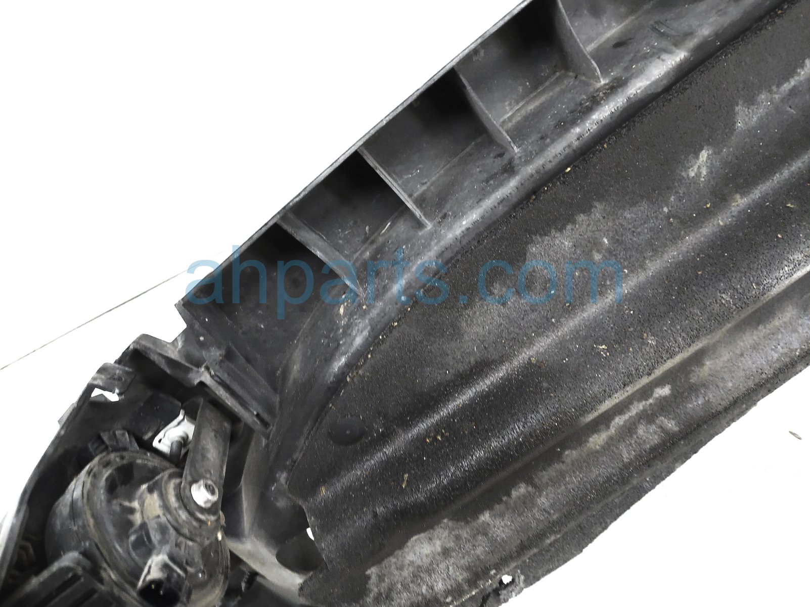 Sold 2019 Jeep Cherokee Grille Air Inlet Baffle Assy 68286772AA,