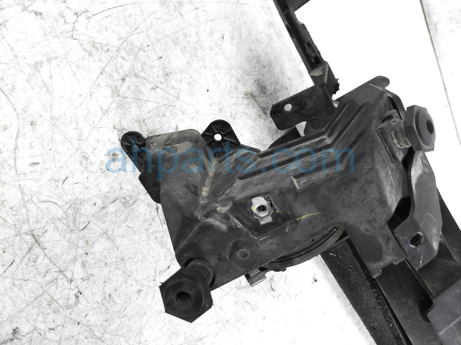 Sold 2019 Jeep Cherokee Grille Air Inlet Baffle Assy 68286772AA,