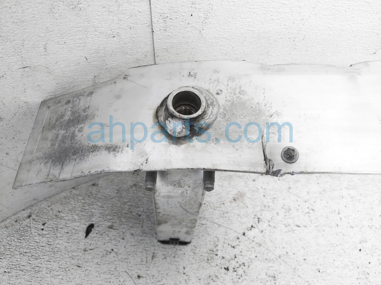 Sold 2021 Mercedes A220 Bumper / Beam Front Reinforcement Bar 177-620 ...