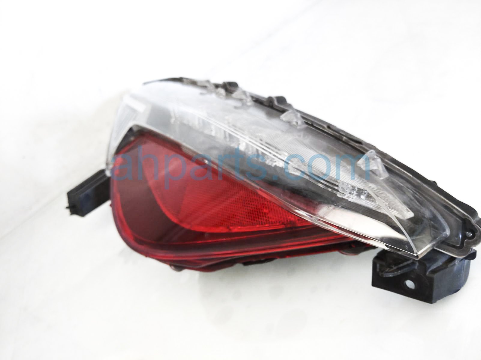 Sold 2019 Toyota Prius Light / Rear Driver Tail Lamp (on Bumper) 81541 ...