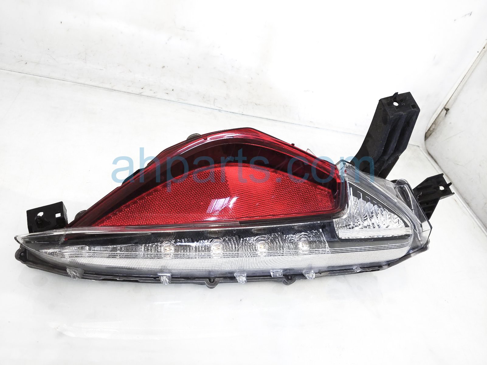 Sold 2019 Toyota Prius Light / Rear Driver Tail Lamp (on Bumper) 81541 ...