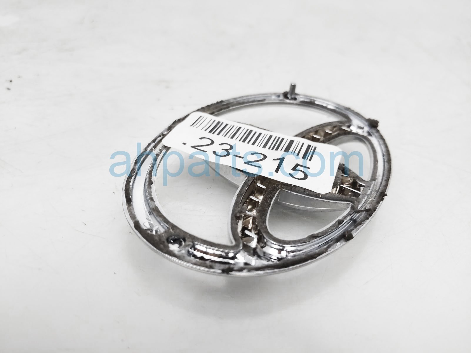 Sold 2020 Toyota Corolla Toyota Grille Emblem 90975-A2011,