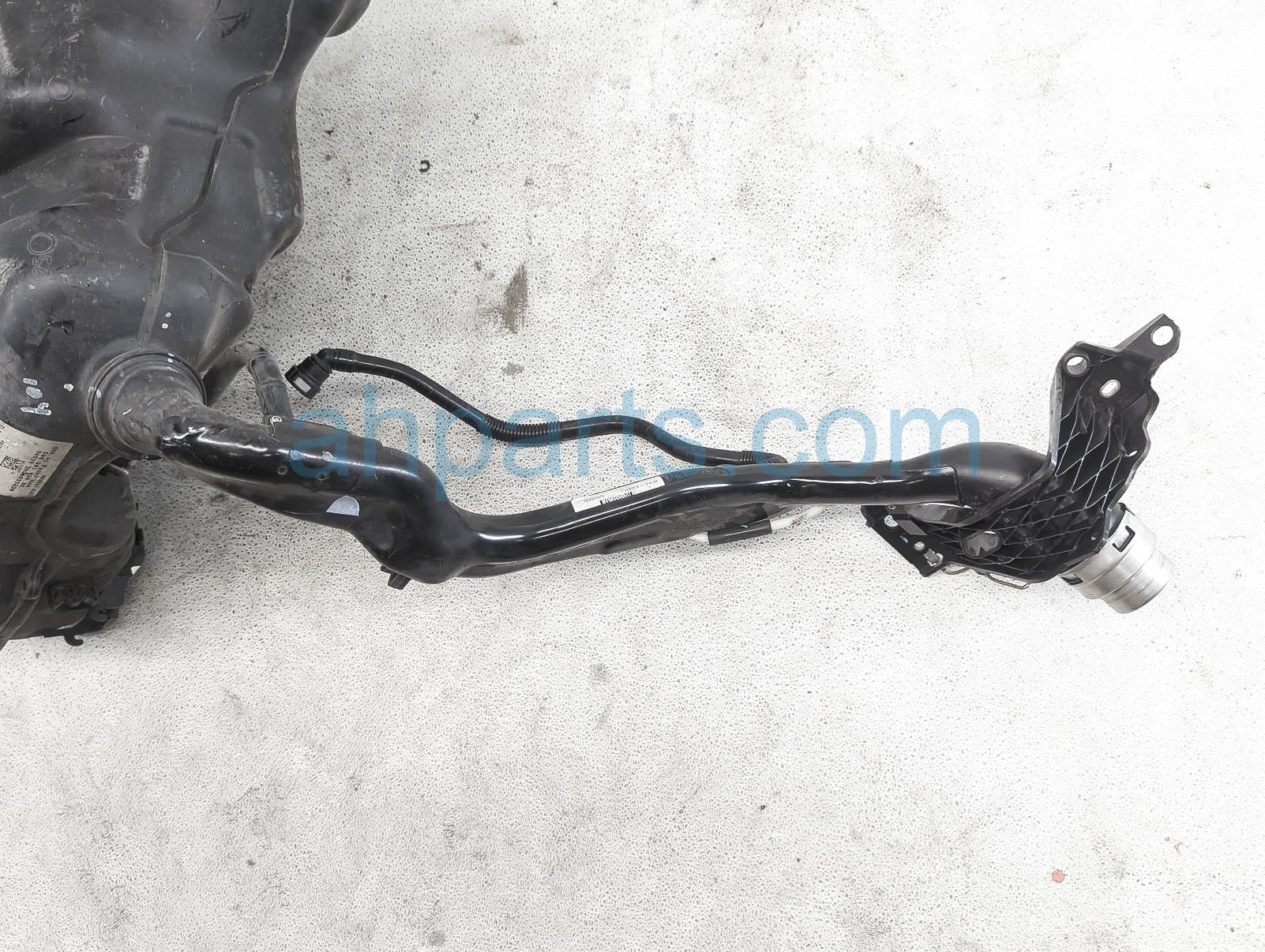 Sold 2019 Volkswagen Golf Gti Gas / Fuel Tank 5Q0-201-020-BE,