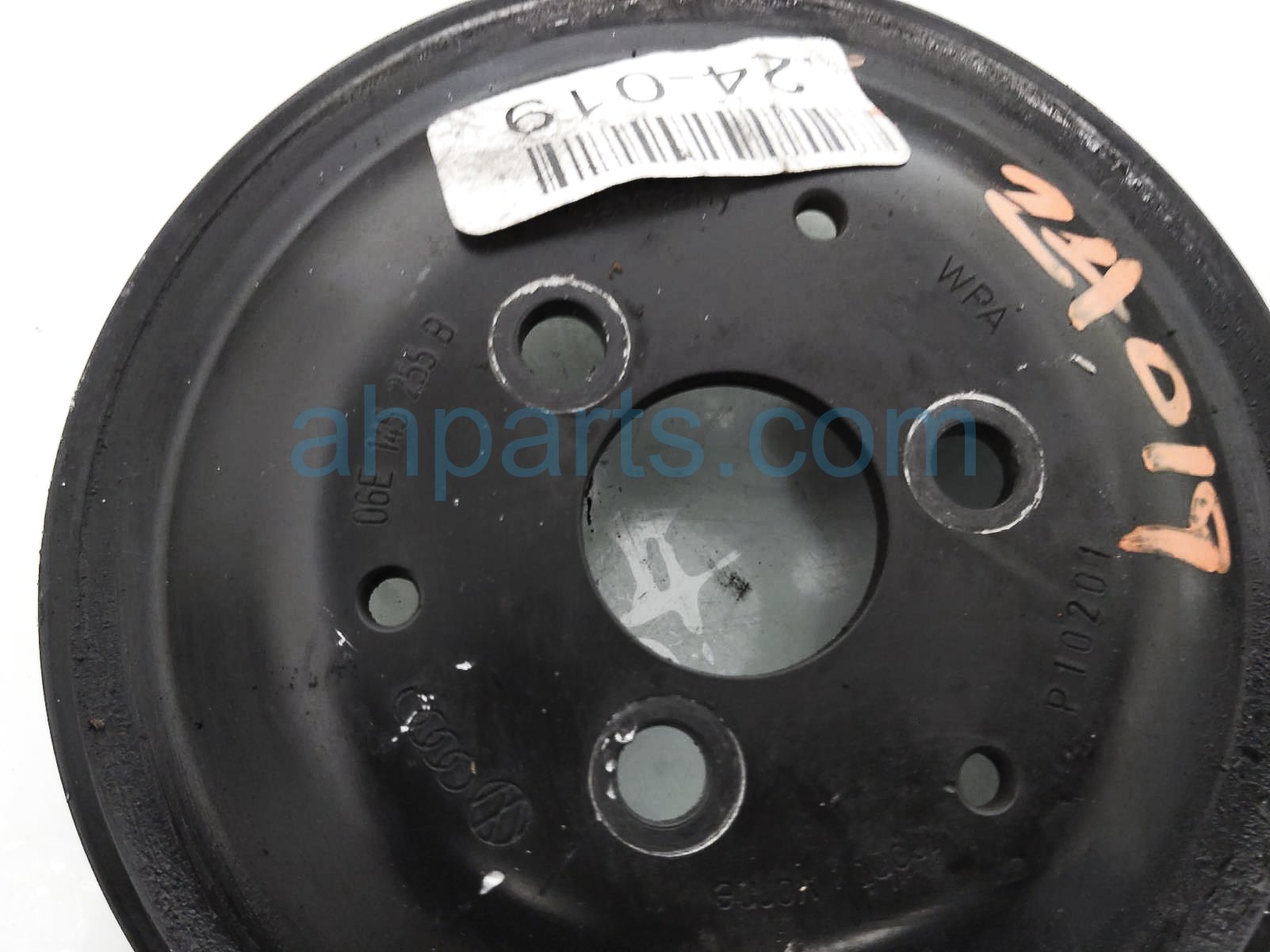 Sold 2010 Audi Q5 Audi Power Steering Pump ( Pulley Only ) 06E-145-255-B,