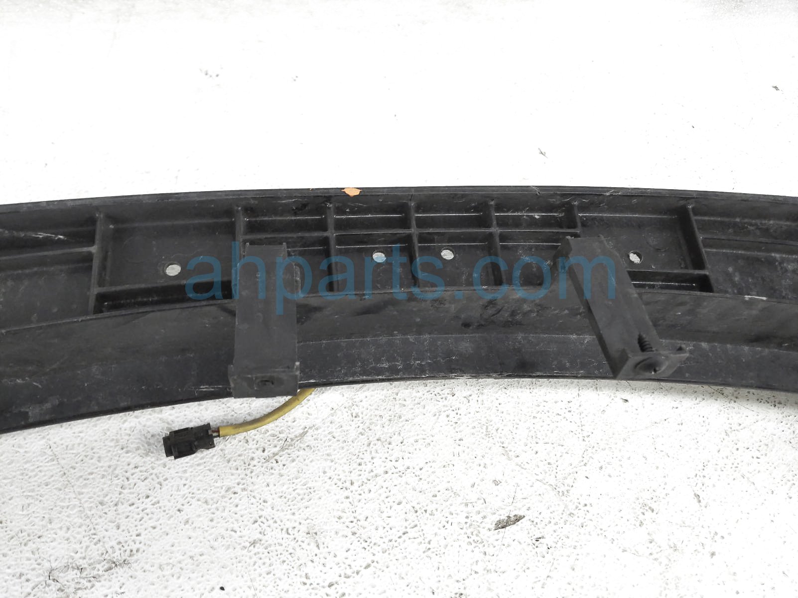 Sold 2020 Kia Telluride Beam Rear Bumper Reinforcement Bar 86630-S9000,