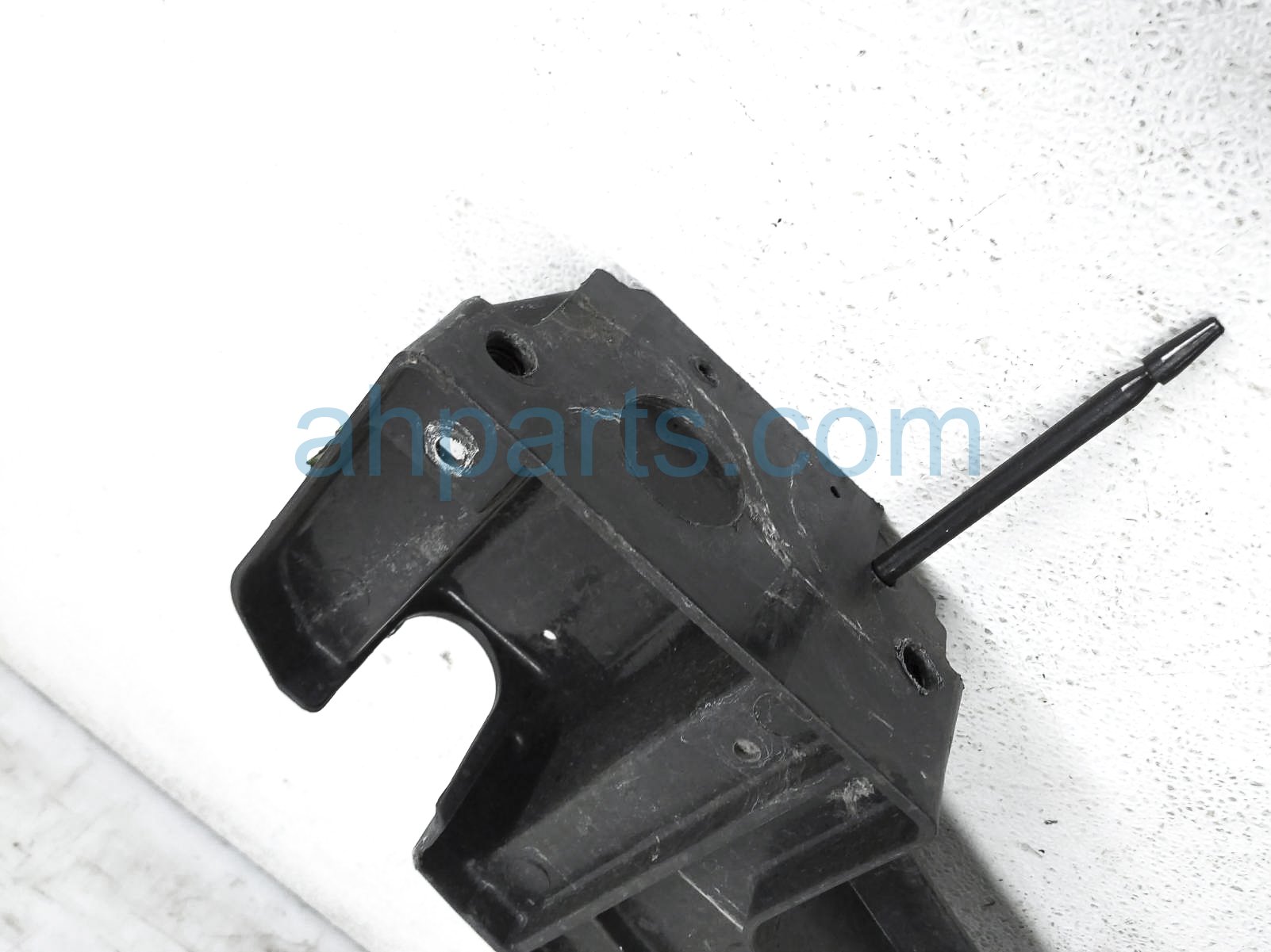 Sold 2020 Kia Telluride Beam Rear Bumper Reinforcement Bar 86630-S9000,
