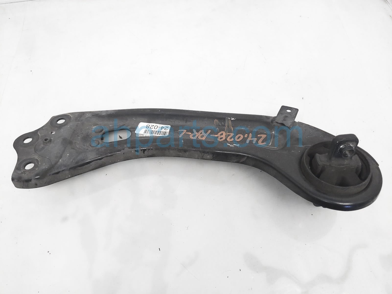 Sold 2020 Kia Telluride Lower Rear Driver Trailing Control Arm 55270-S1000,
