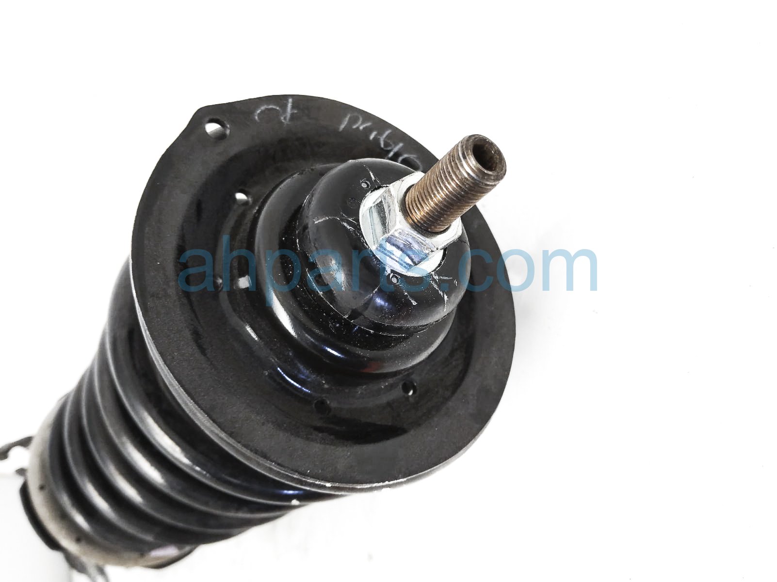 Sold 2021 Nissan Kicks Front Driver Strut + Spring - Sv E4303-5R01A,