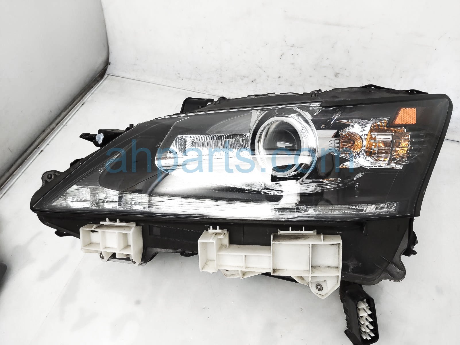 Sold 2015 Lexus Gs350 Headlight Driver Headlamp / Light 81185-30F80,