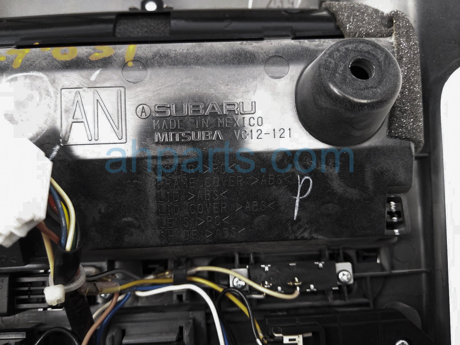 Sold 2022 Subaru Outback Legacy Overhead Console / Map Light - Tan ...