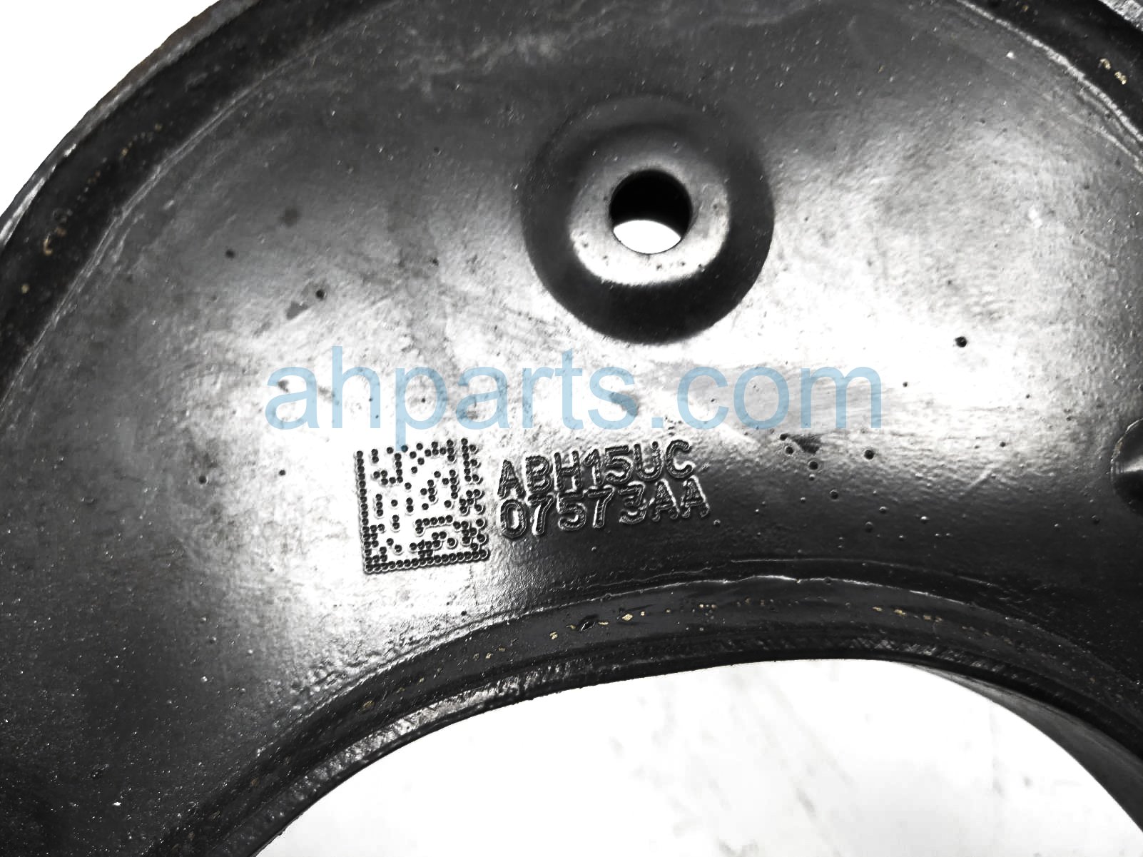 Sold 2022 Honda Civic Rear Driver Upper Control Arm 52510-T20-A00,