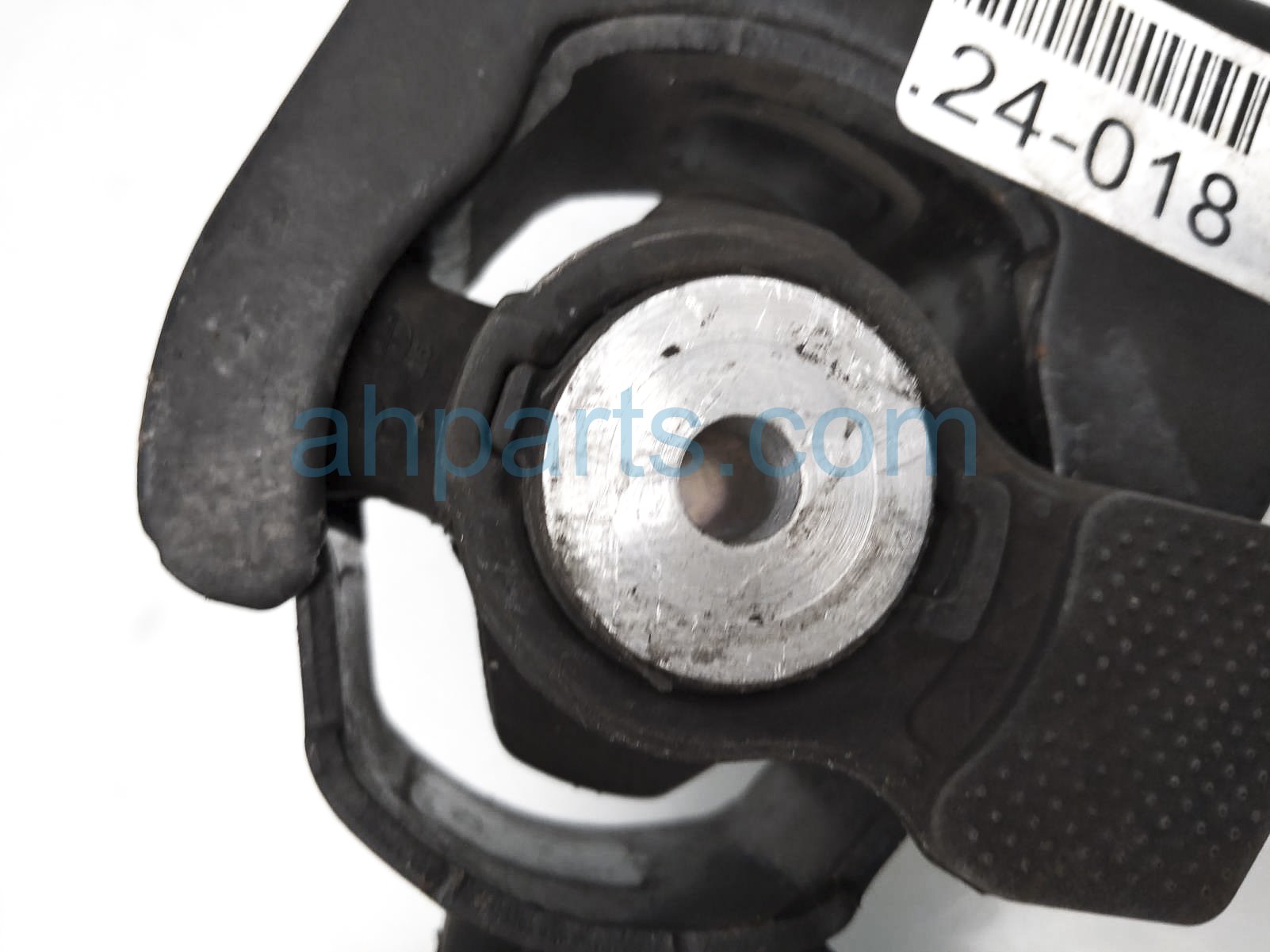 Sold 2017 Toyota Corolla Engine/motor Front Engine Mount 12361-0T210,