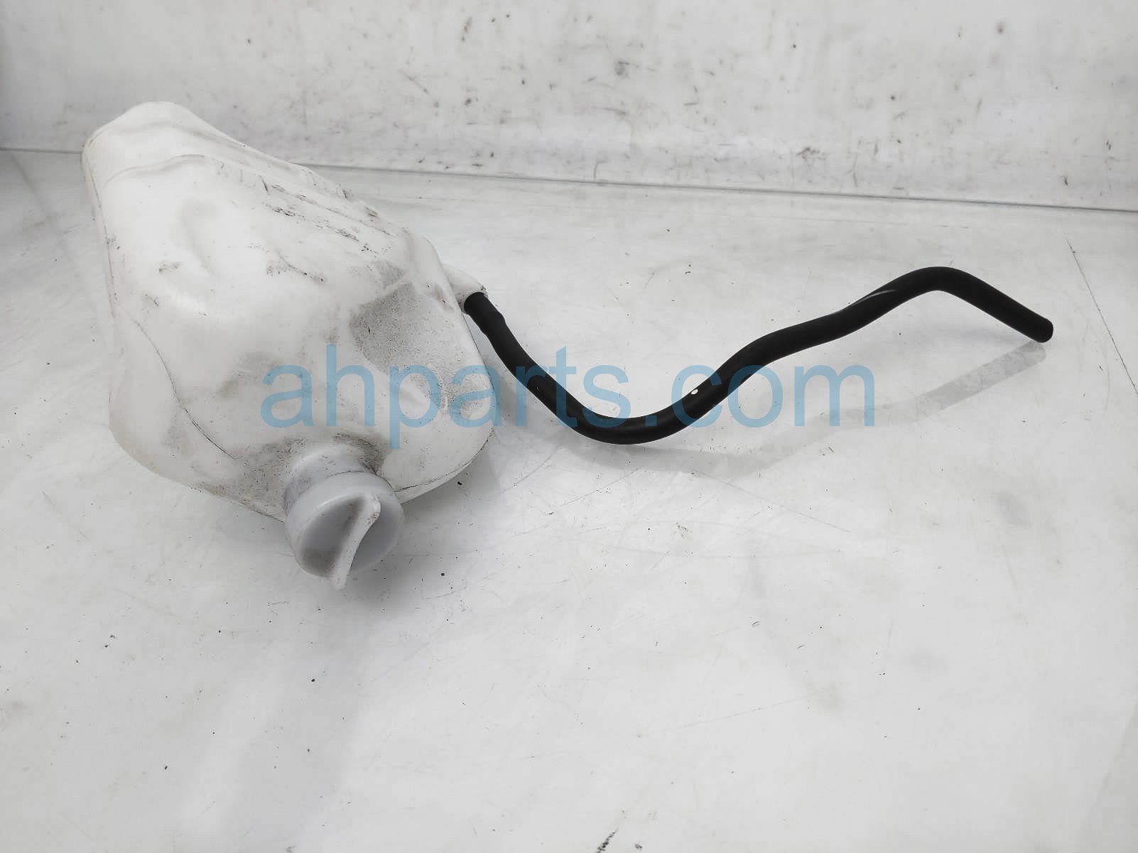 Sold 2022 Honda Civic Coolant Overflow Reservoir Tank 19101-64A-A00,