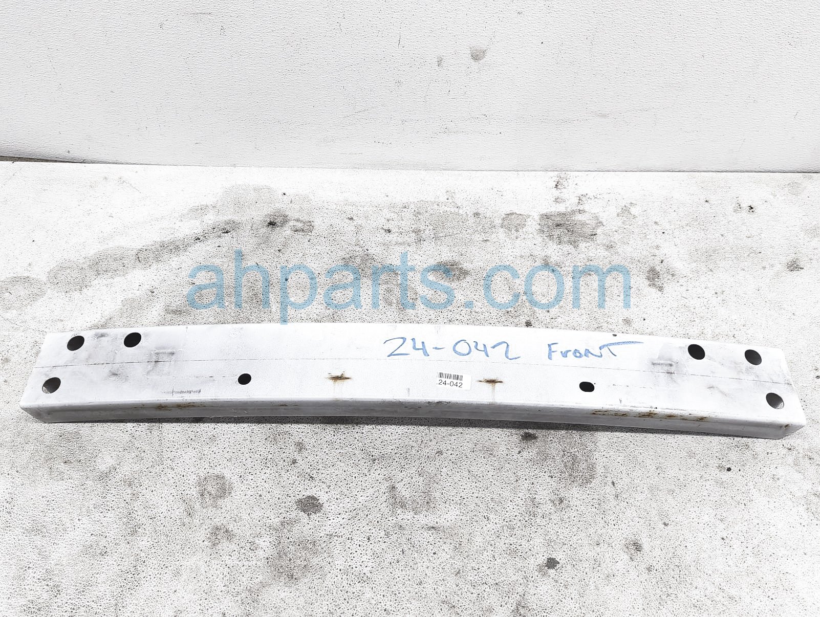 Sold 2015 Chevy Camaro Beam Front Bumper Reinforcement Bar 22785364