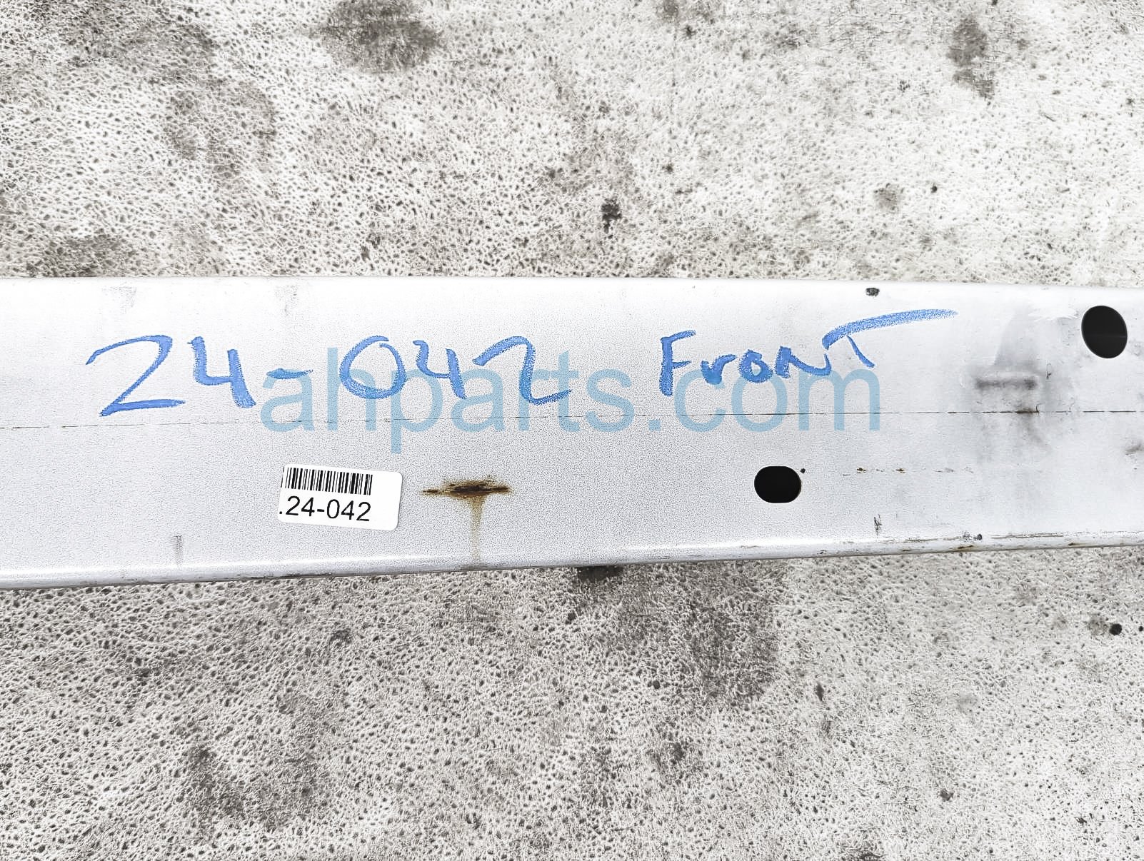 Sold 2015 Chevy Camaro Beam Front Bumper Reinforcement Bar 22785364