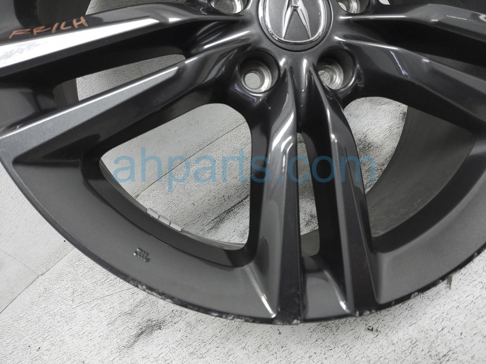 Sold 2023 Acura Integra Rear Driver Wheel / Rim - Some Curb 42700-3S5-A81,