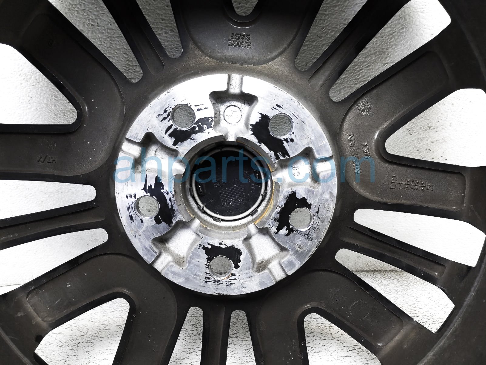 Sold 2021 Nissan Kicks Rear Driver Wheel / Rim 403005R03E