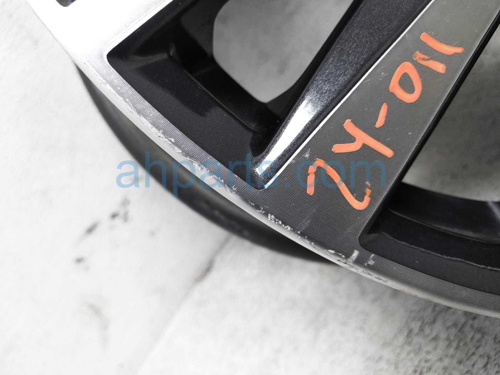 Sold 2021 Nissan Kicks Rear Driver Wheel / Rim 403005R03E