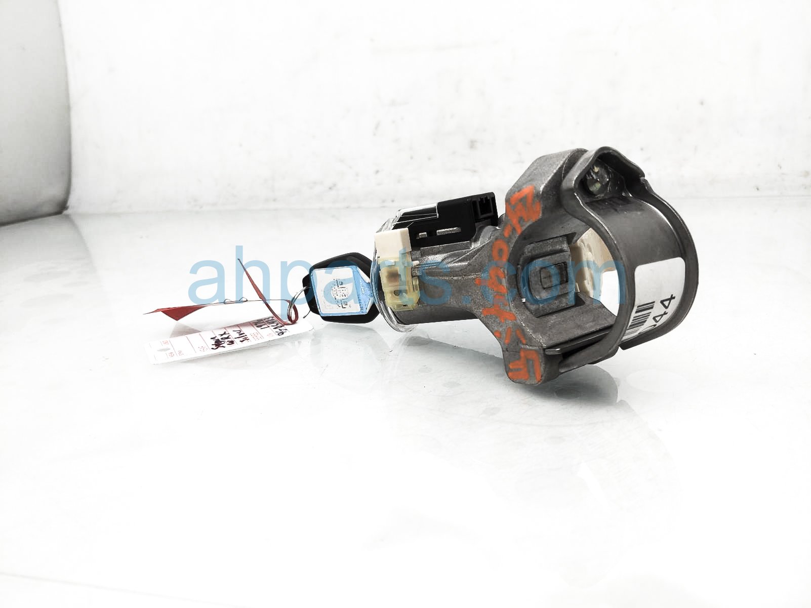Sold 2023 Subaru WRX Column Mt Ignition Switch + Key 83133FJ000,