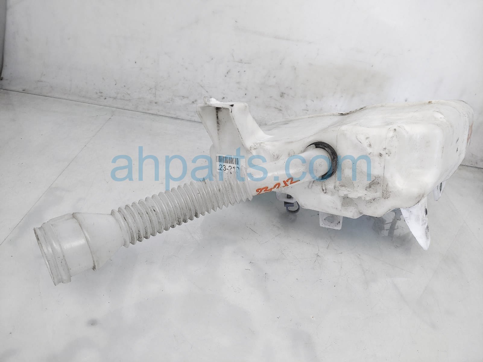 Sold 2018 Mazda CX-9 Windshield Washer Reservoir Tank TK78-67-481,