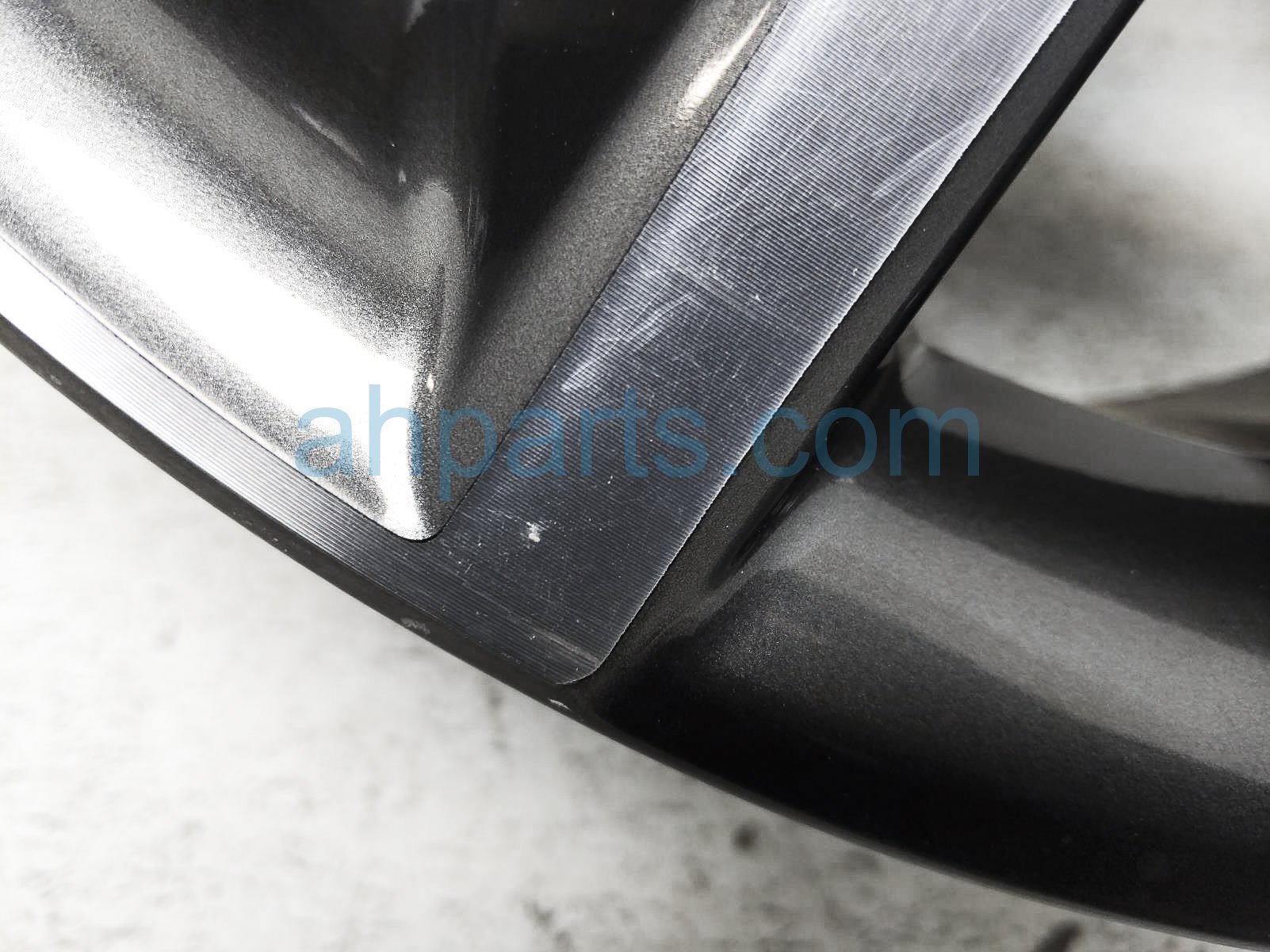 Sold 2021 Kia Soul Front Passenger Wheel / Rim - Light Curb 52910-K0400,