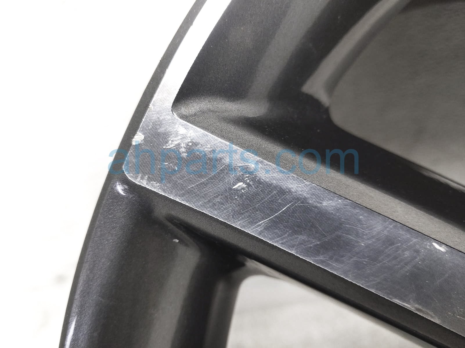 Sold 2021 Kia Soul Rear Passenger Wheel / Rim - Light Curb 52910-K0400,